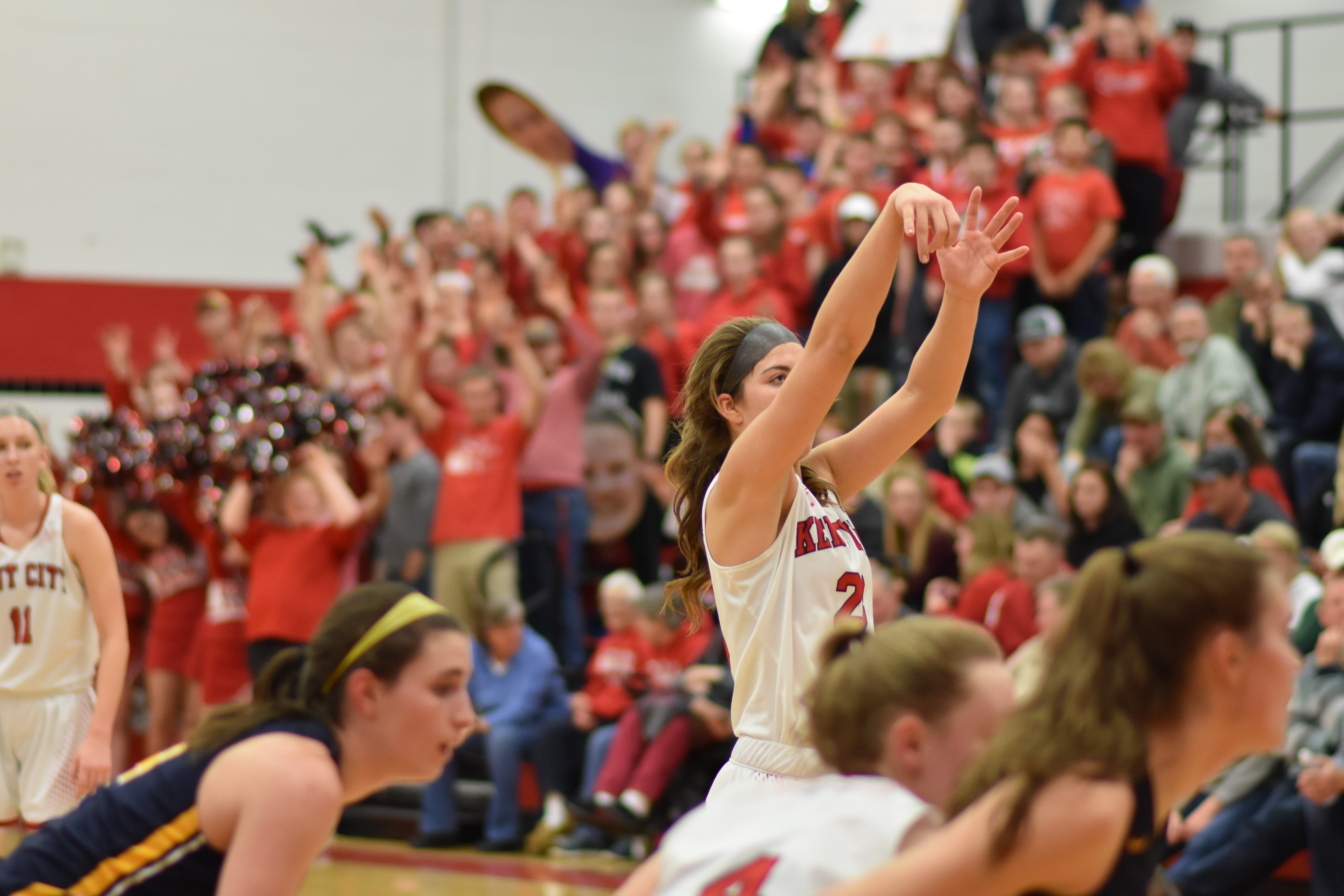 Kent City's girls basketball team falls to Pewamo-Westphalia in ...