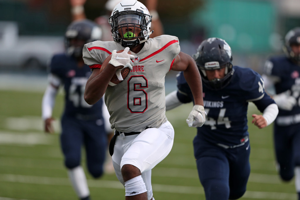 HS Football: Candidates for Staten Island's Most Outstanding Offensive ...