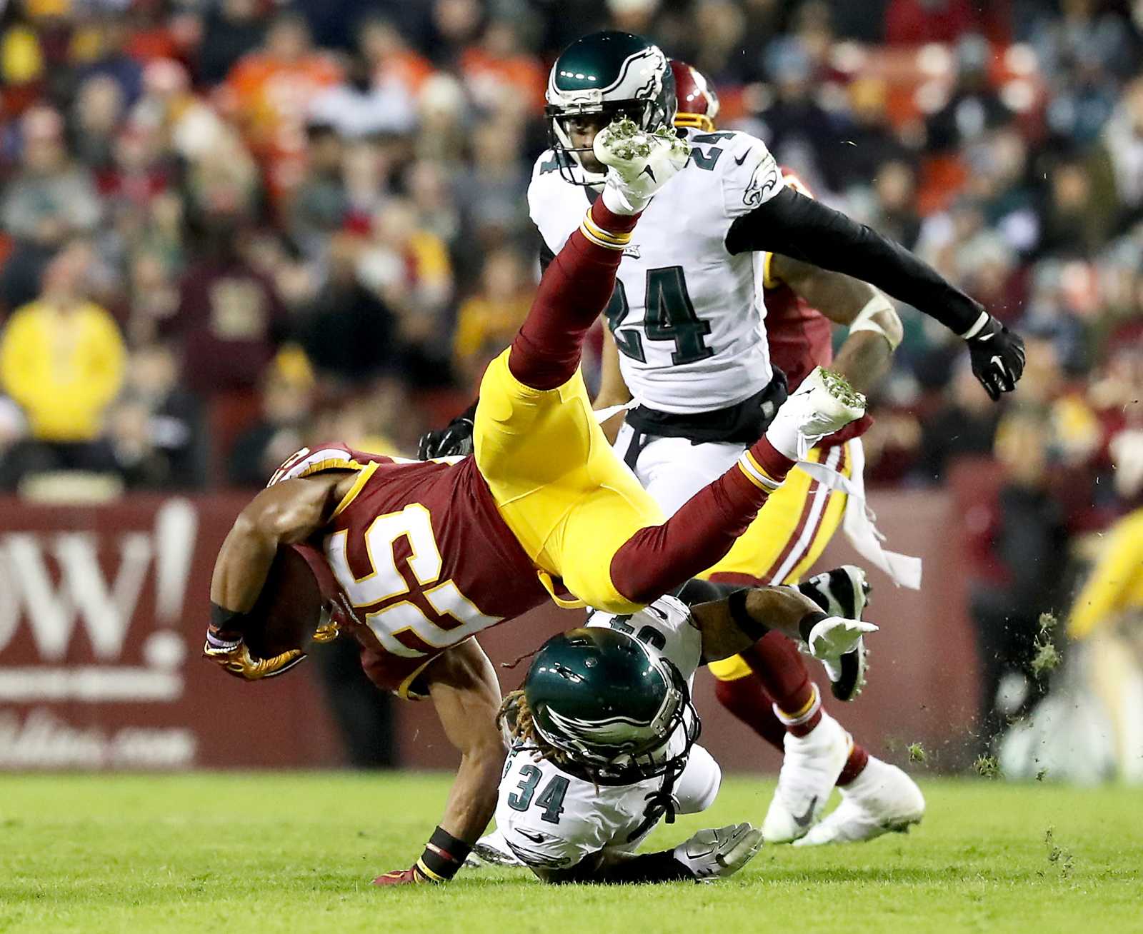 Philadelphia Eagles vs. Washington Redskins at FedEx Field, Dec. 30 ...