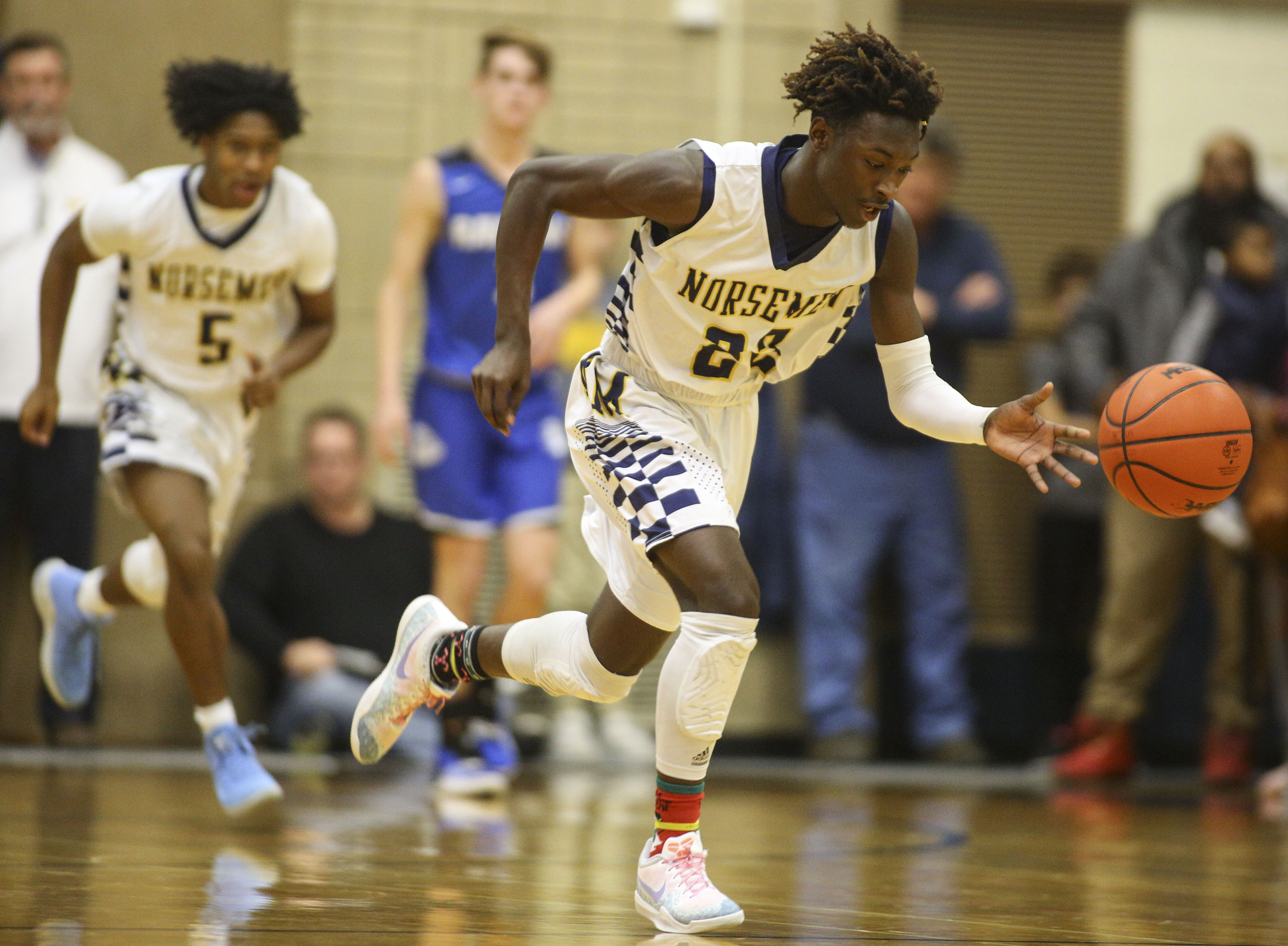 North Muskegon beats Ravenna 61-51 - mlive.com