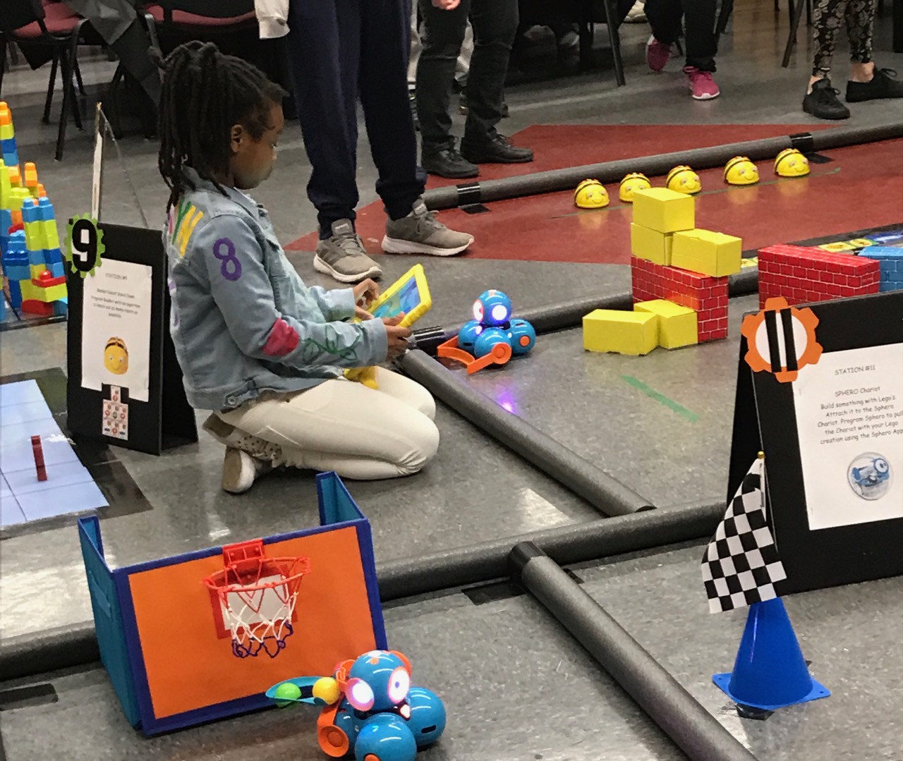 PS 373R students code, use robots at technology fair - silive.com