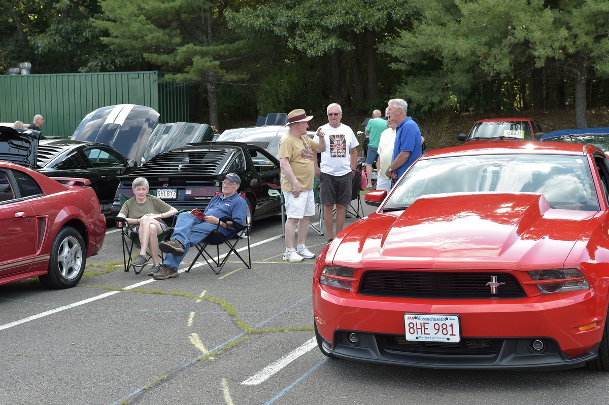 Westfield car show benefits Warrior's Art Room for veterans and ...