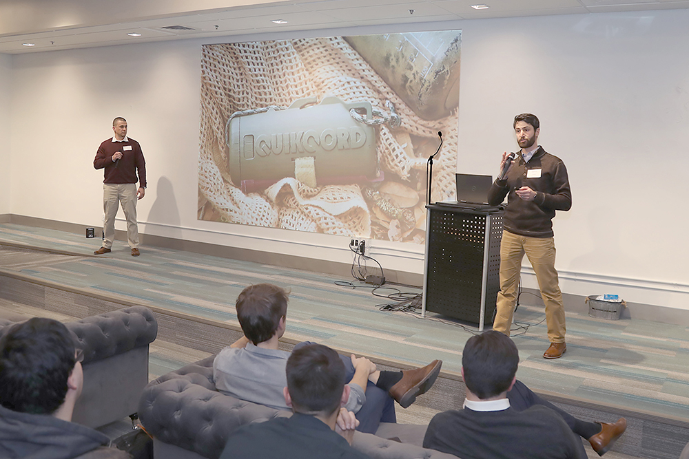 Seen@ The Valley Venture Mentors Community Night & Holiday Party ...