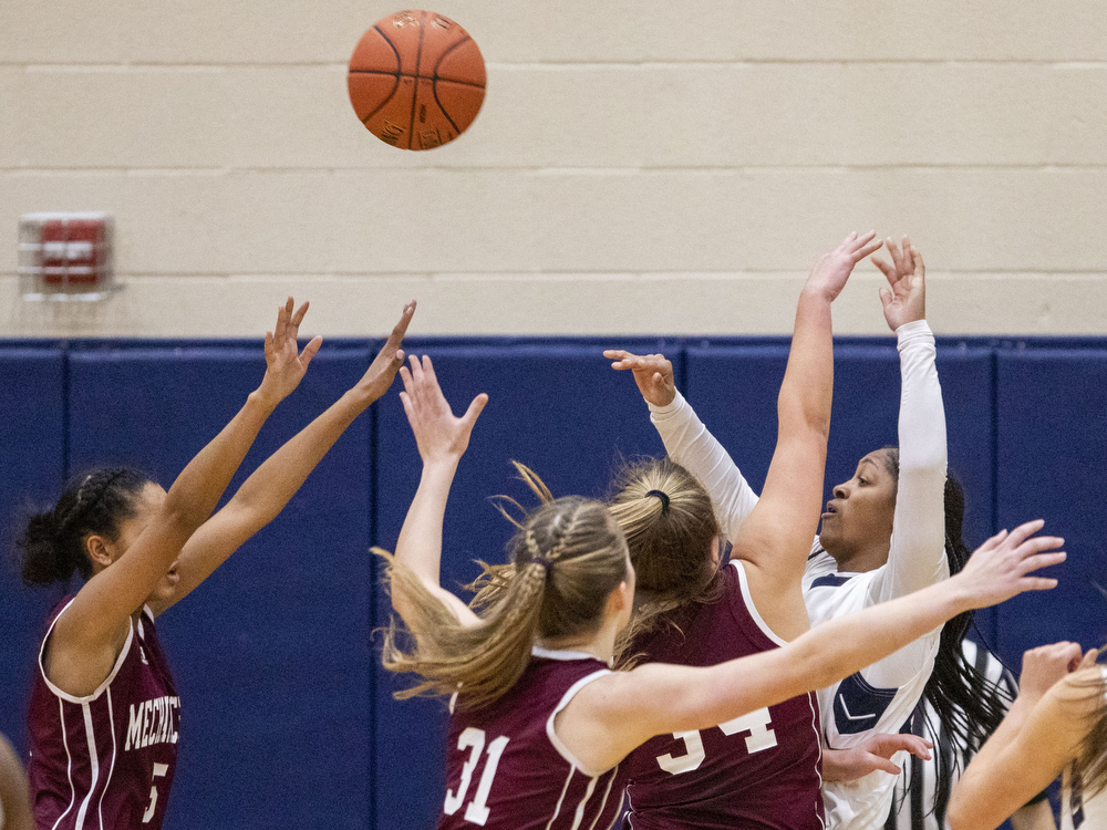 Bishop McDevitt beats Mechanicsburg 45-34 in high school basketball ...
