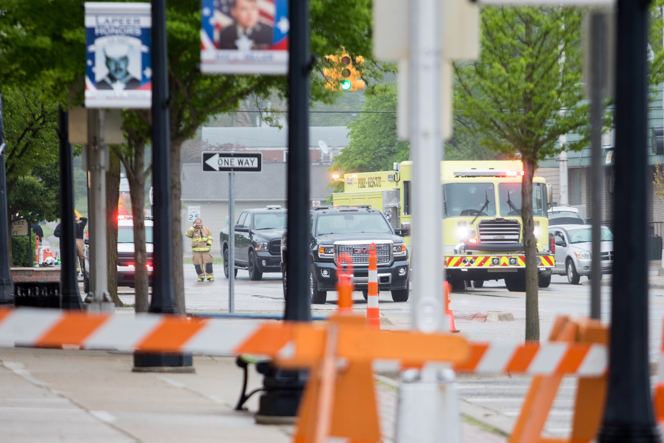 Lapeer Police investigate sewer lines for gasoline leak - mlive.com