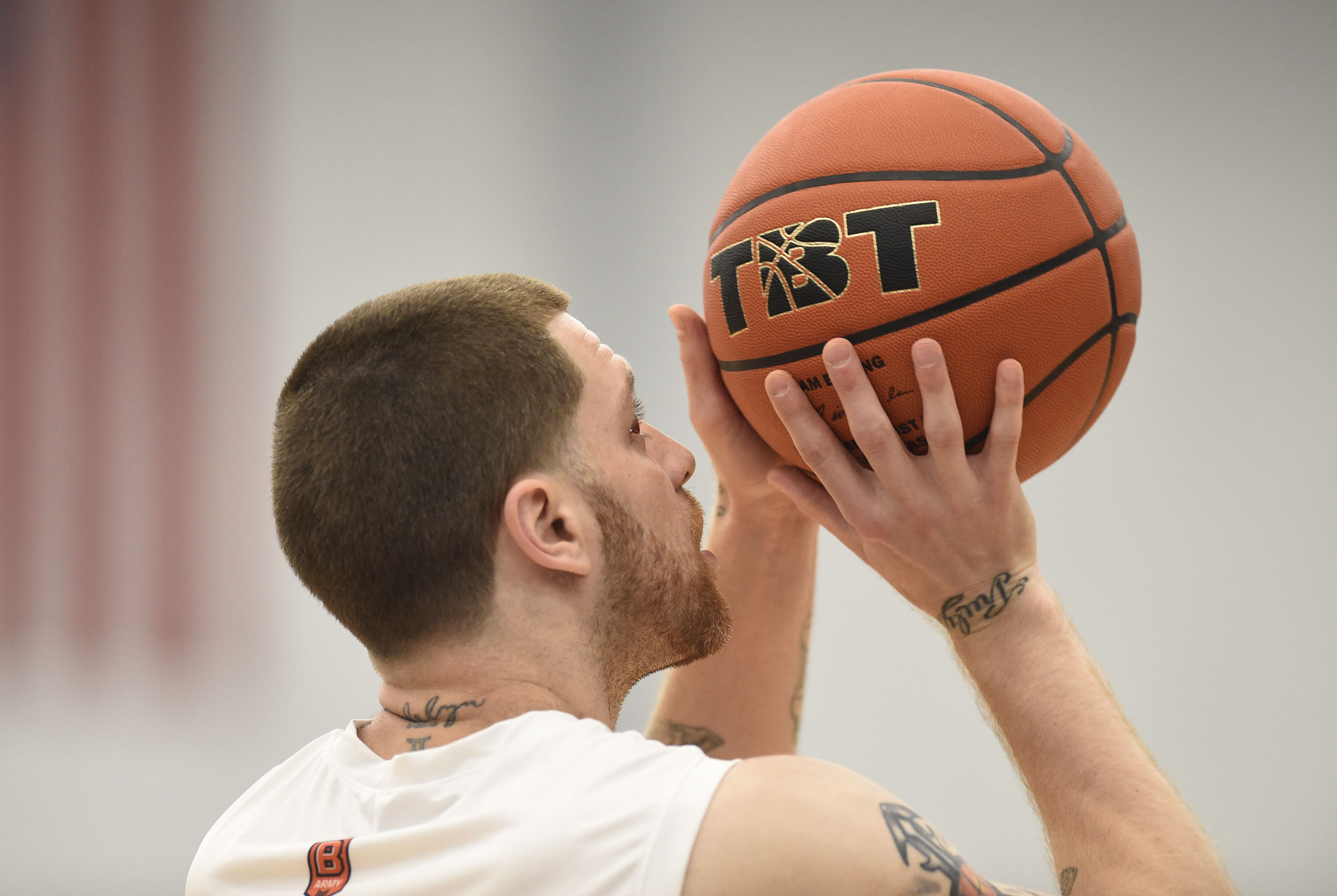 Boeheim's Army takes on Brotherly Love in TBT game at SRC Arena ...