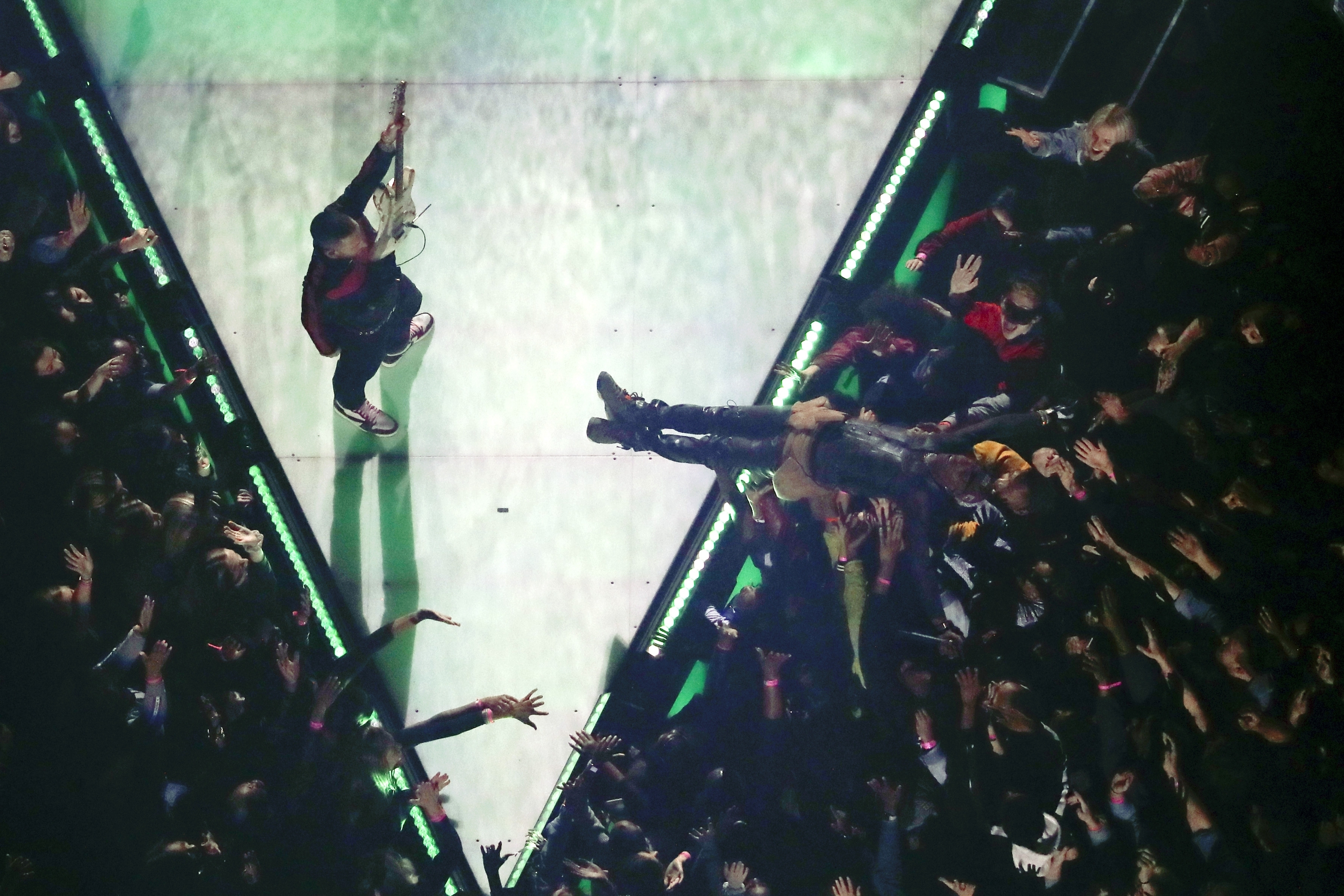 Super Bowl Halftime Show 2019: Maroon 5, Travis Scott & Big Boi perform ...