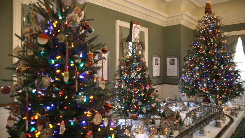 Governor Wolf hosts holiday open house Sunday - pennlive.com