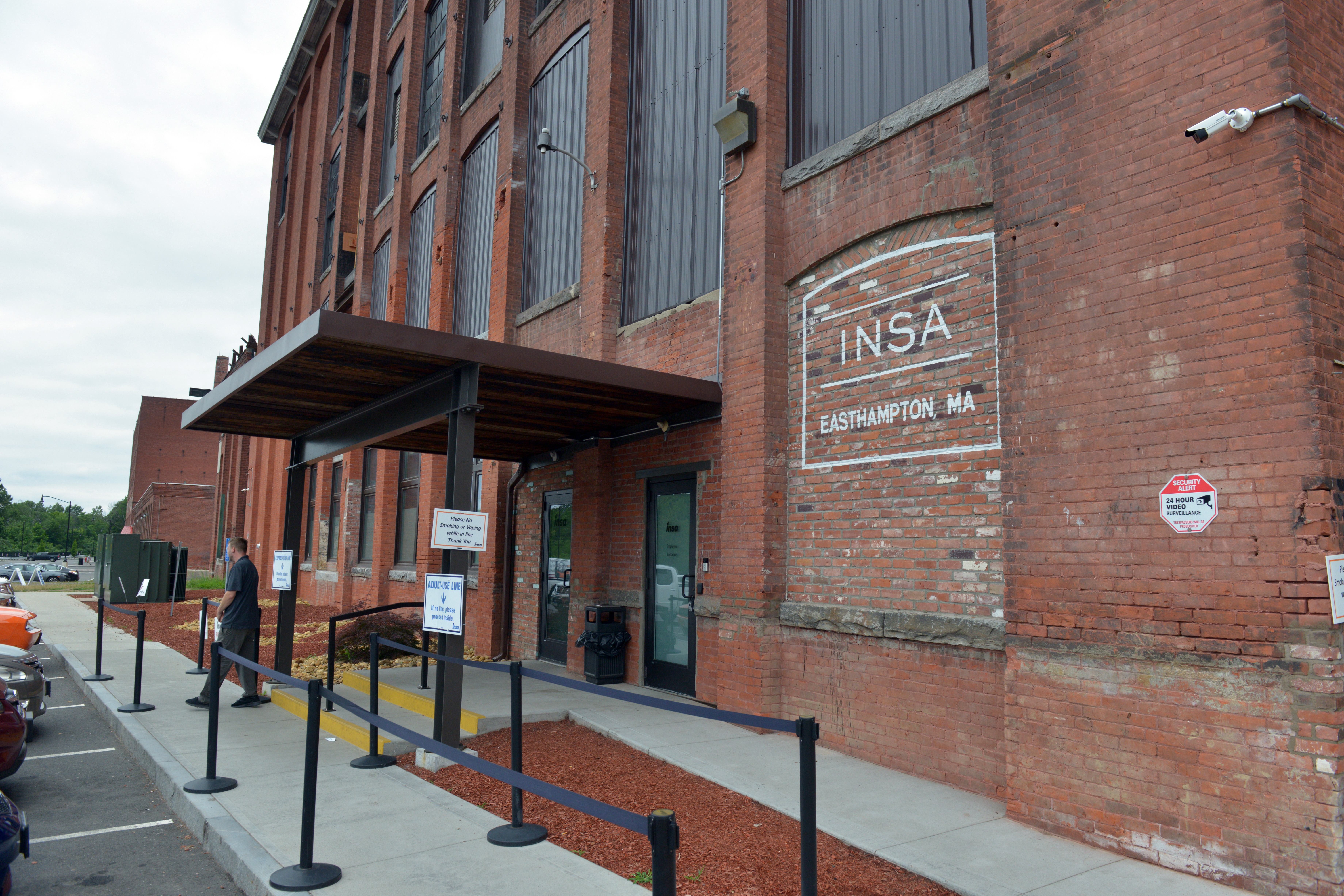 Behind the scenes at INSA, Easthampton's marijuana dispensary ...