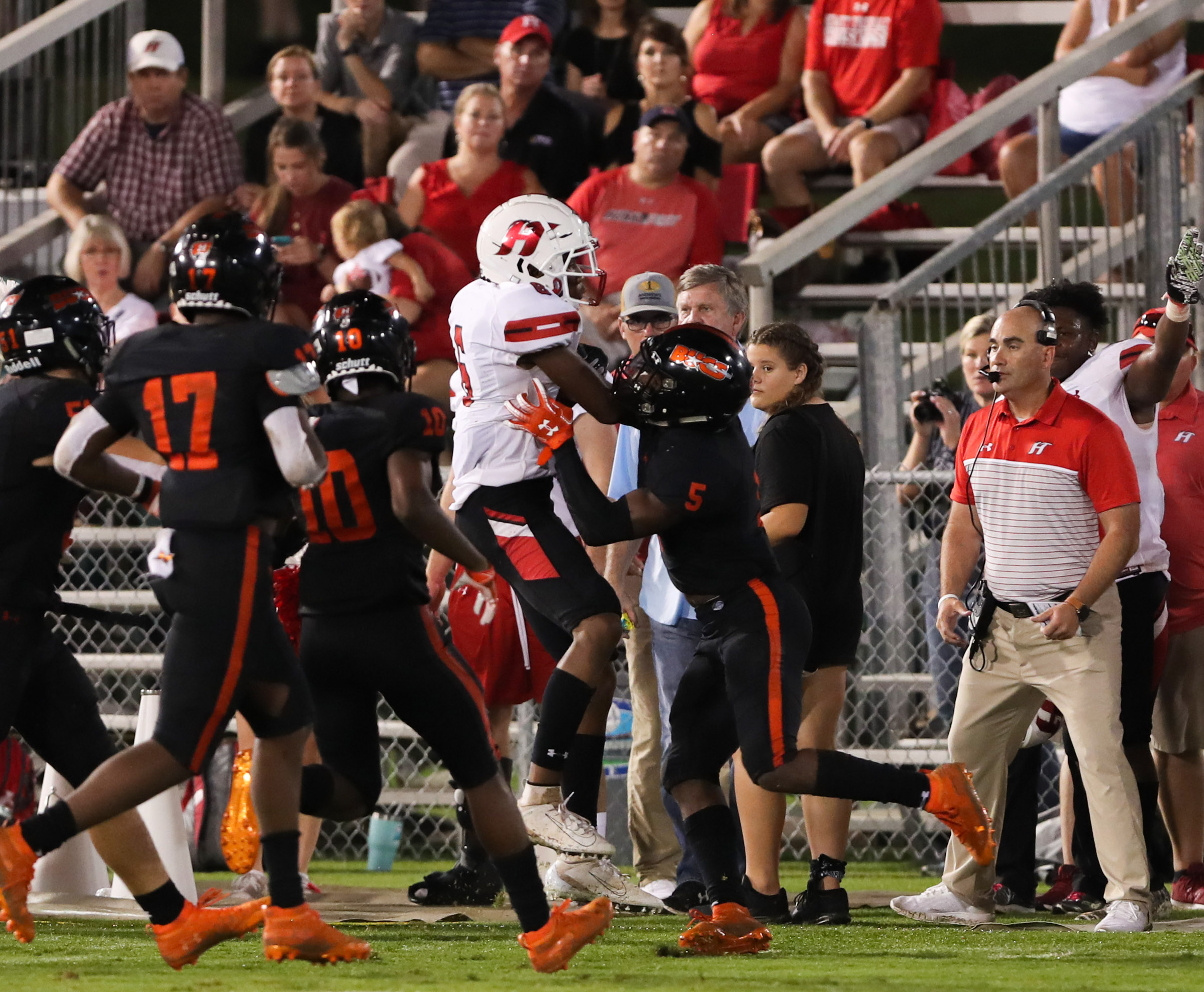 Hewitt-Trussville at Hoover HS Football - al.com