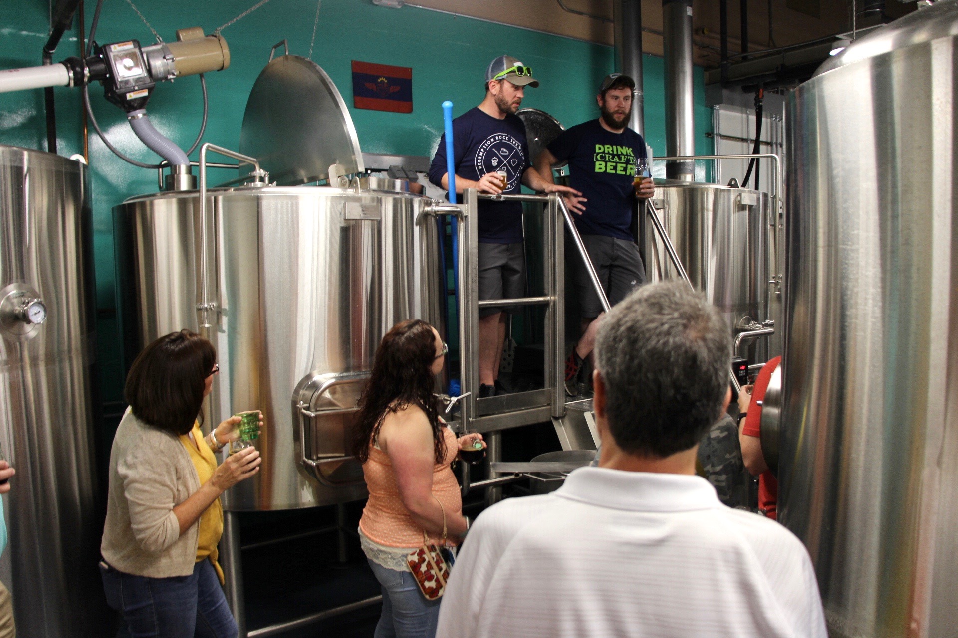 Mass Foodies' brewery bus tour hits Worcester's most popular craft beer ...