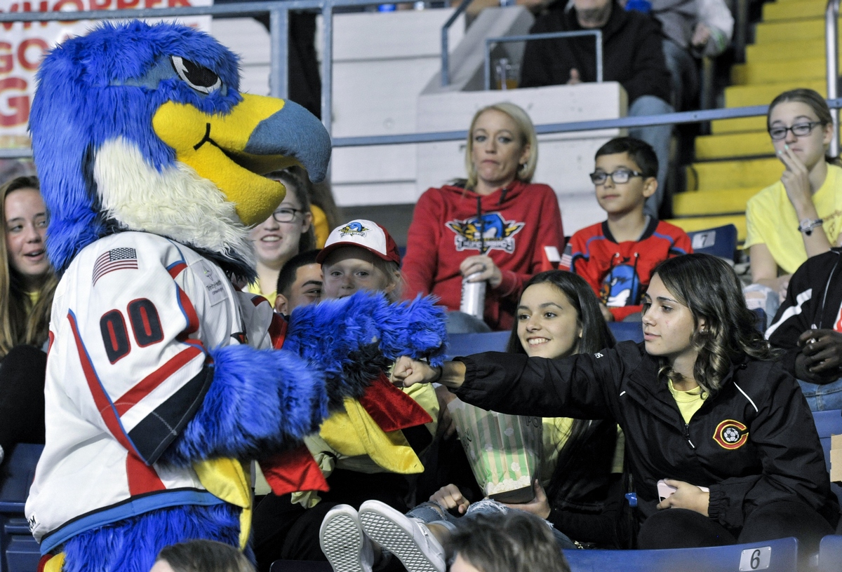 Seen@ the Springfield Thunderbirds VS Belleville Senators hockey game ...