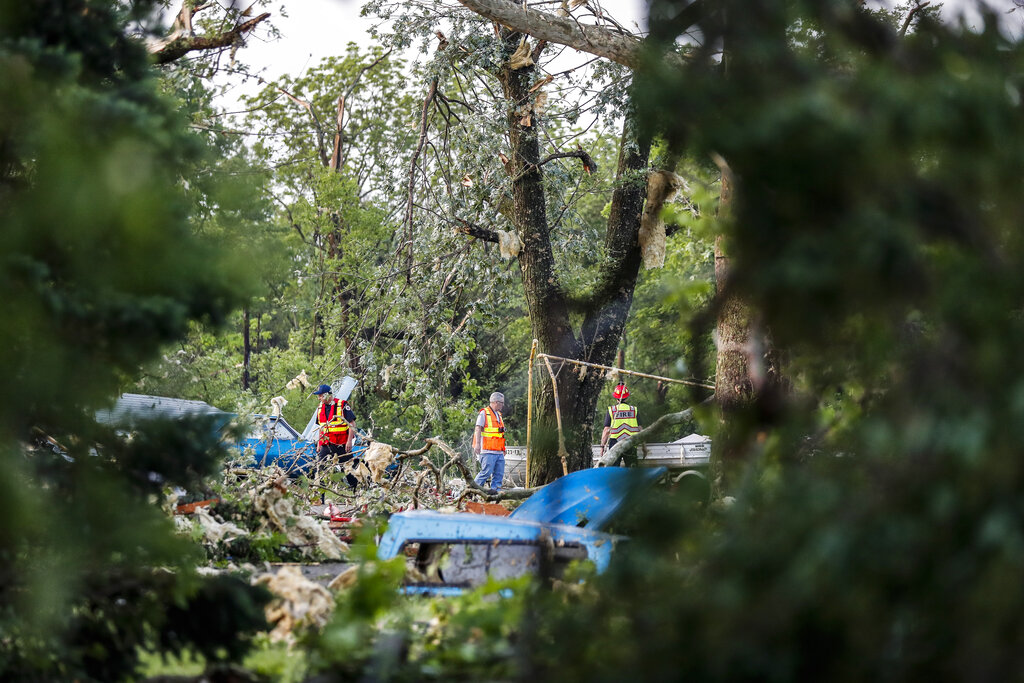 Ohio tornado damage photos - cleveland.com