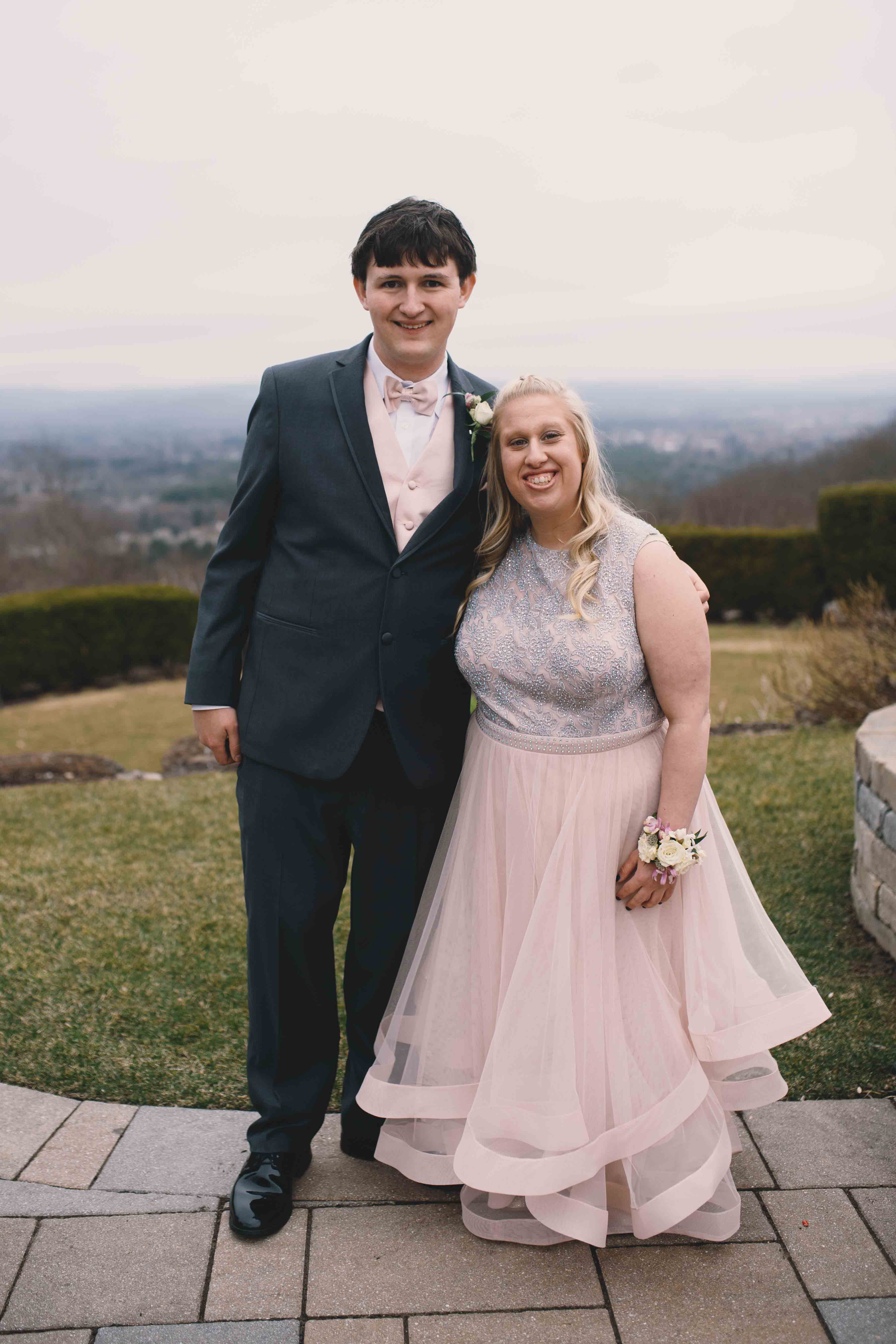 Prom 2019 Photos: Franklin County Technical School Prom at the Log ...