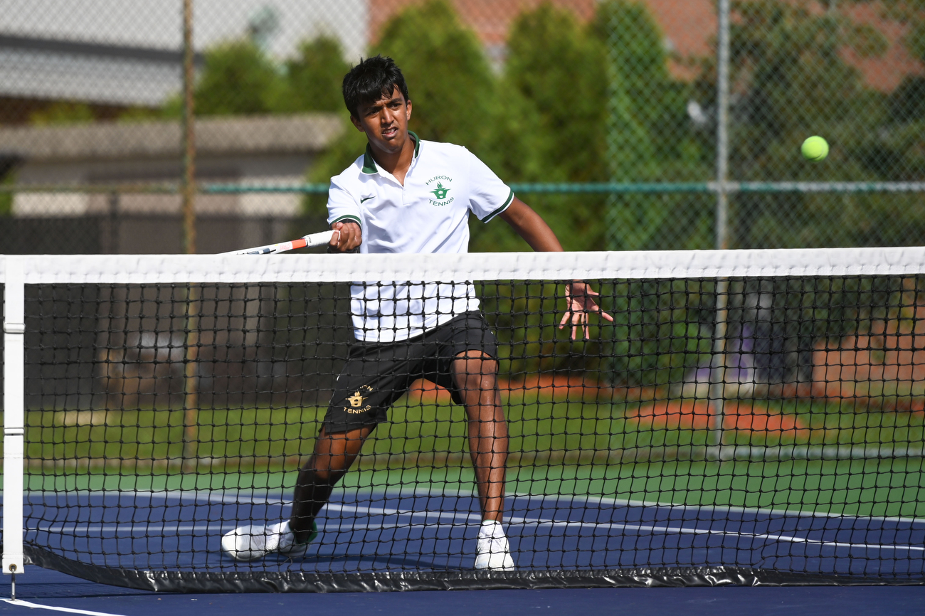 Ann Arbor Pioneer hosts regional tennis final, battles Huron for title ...