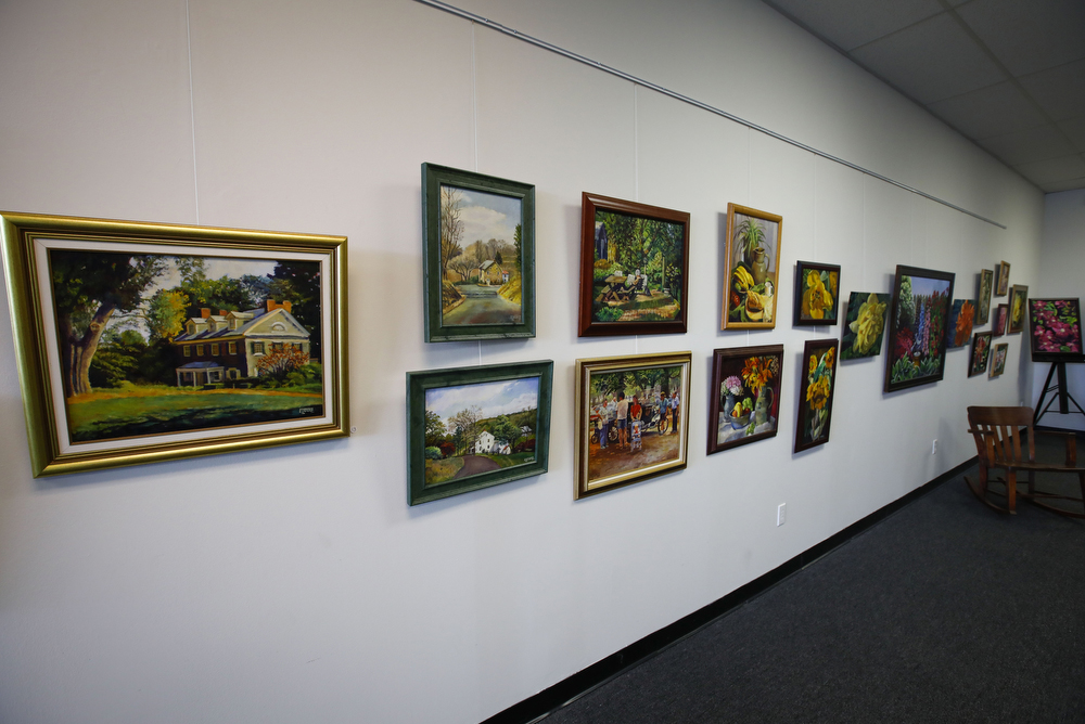 99 year-old artist Edith Roeder - lehighvalleylive.com