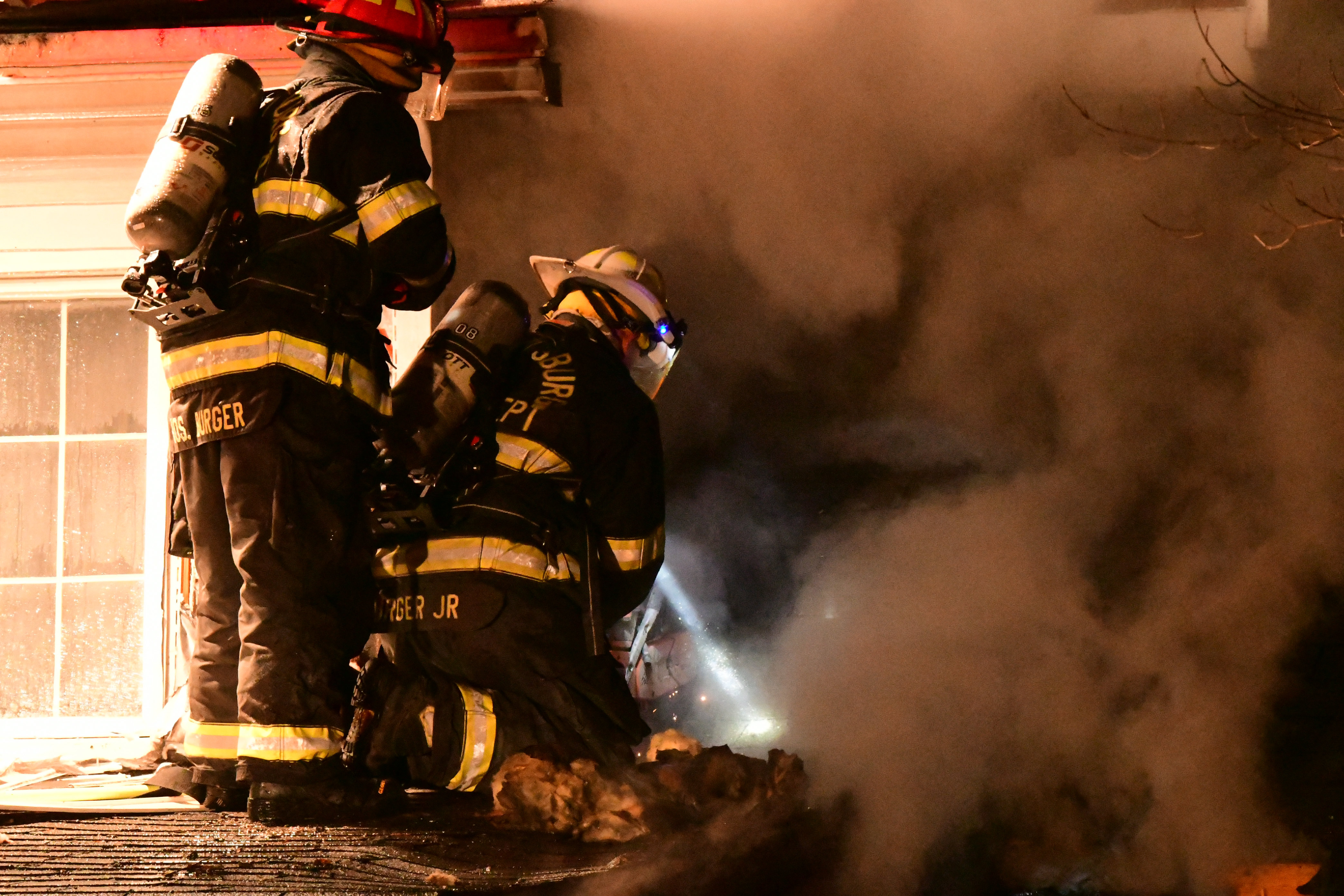 Fire breaks out at 720 Metz St., Phillipsburg - lehighvalleylive.com