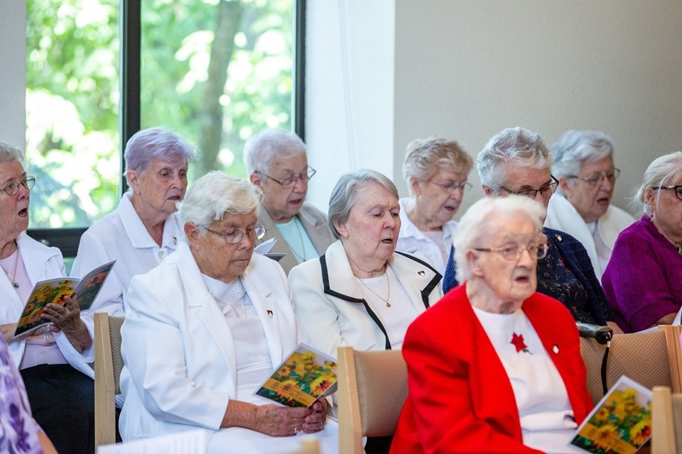 Sister Regina Scaringella takes her vows - nj.com