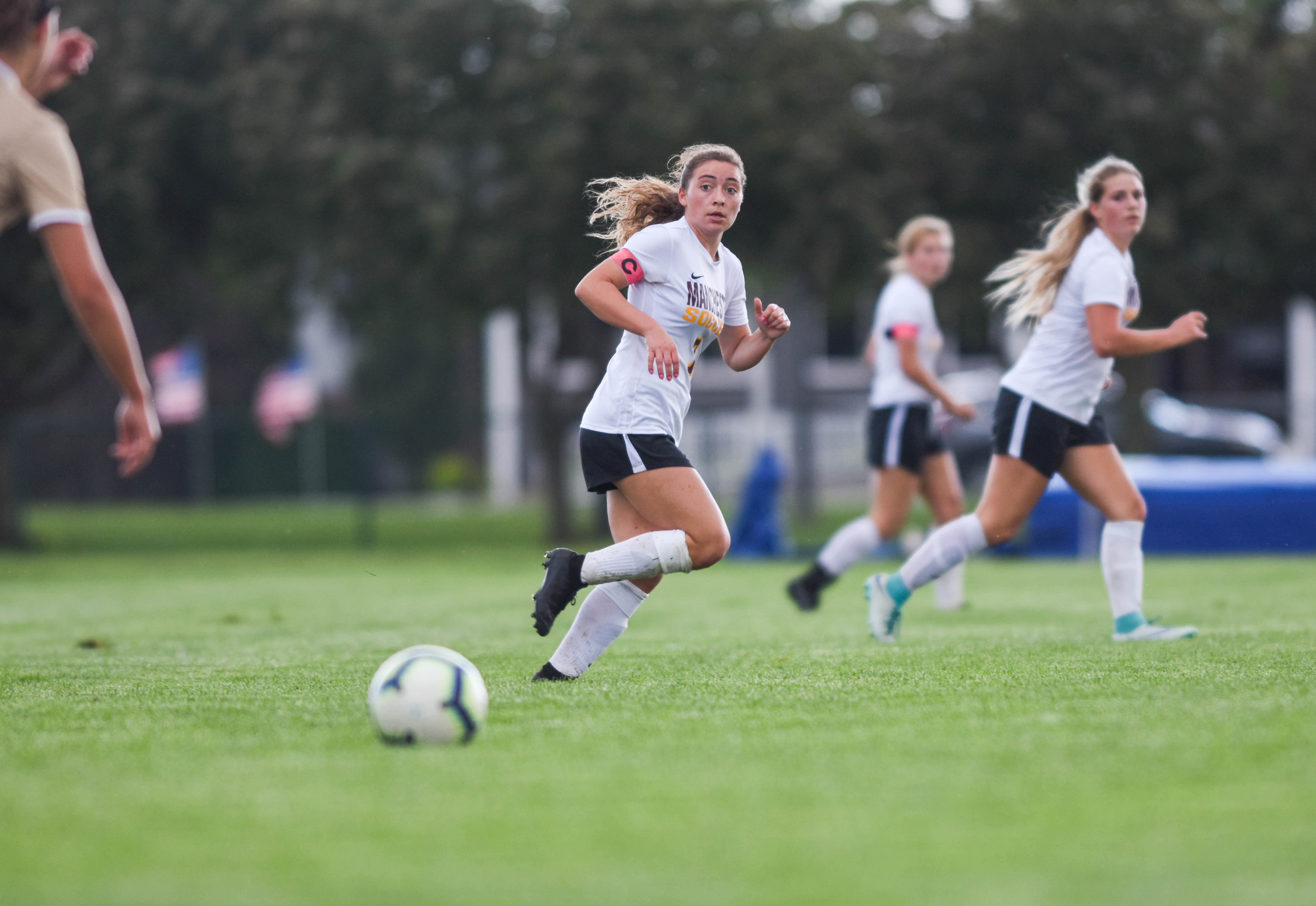 Lumen Christi defeats Manchester to become D4 soccer district champions ...
