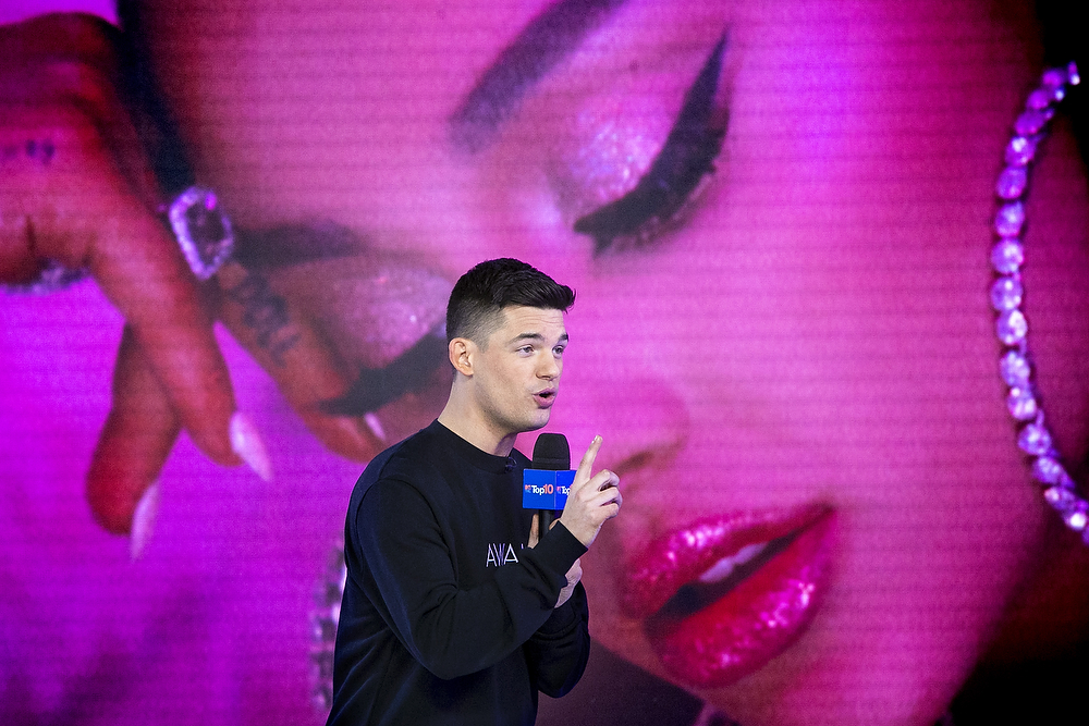 MTV's TRL host Kevan Kenney (PHOTOS) - nj.com