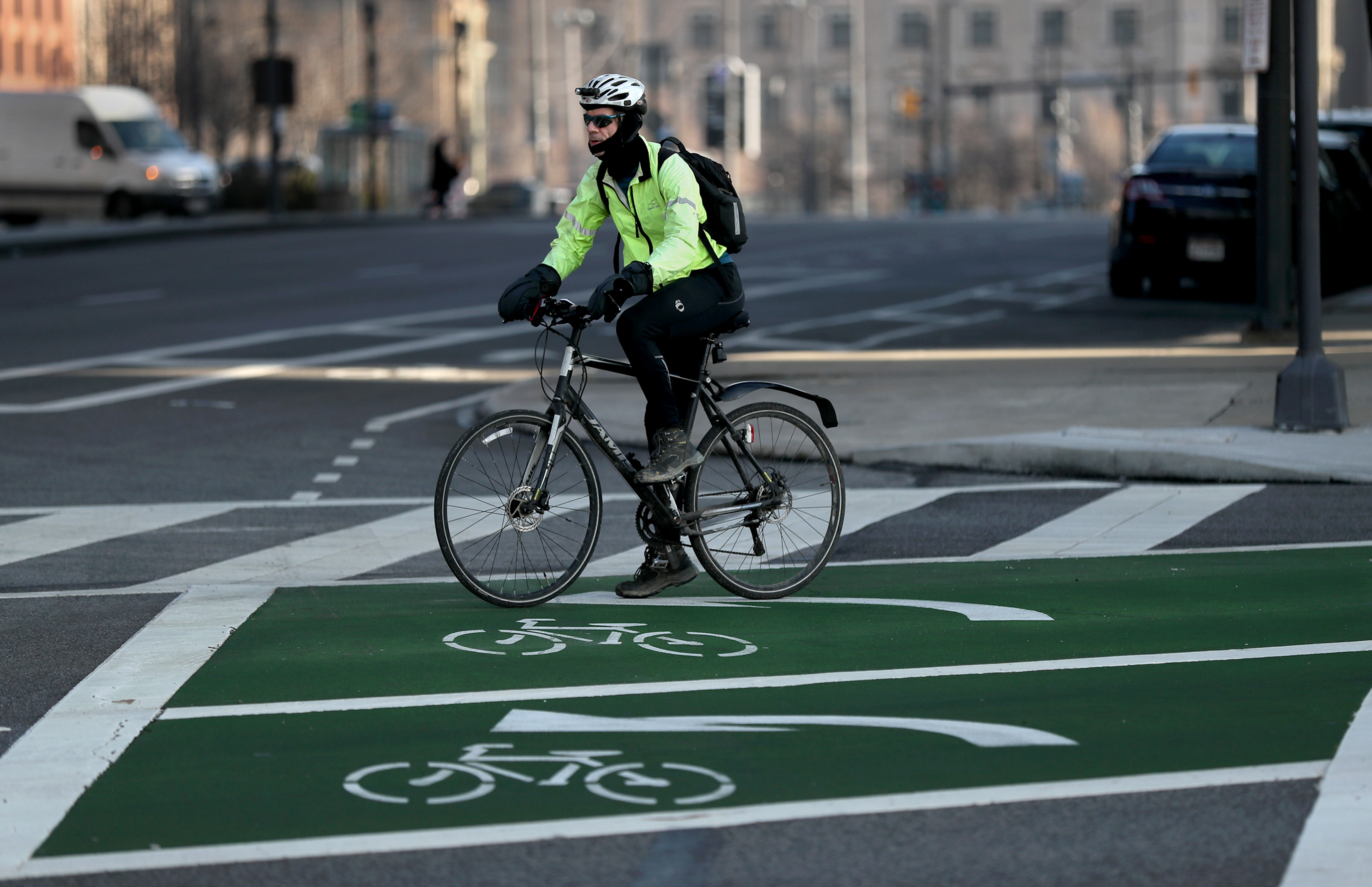 Can Cleveland do better on complete and green streets, bike paths ...