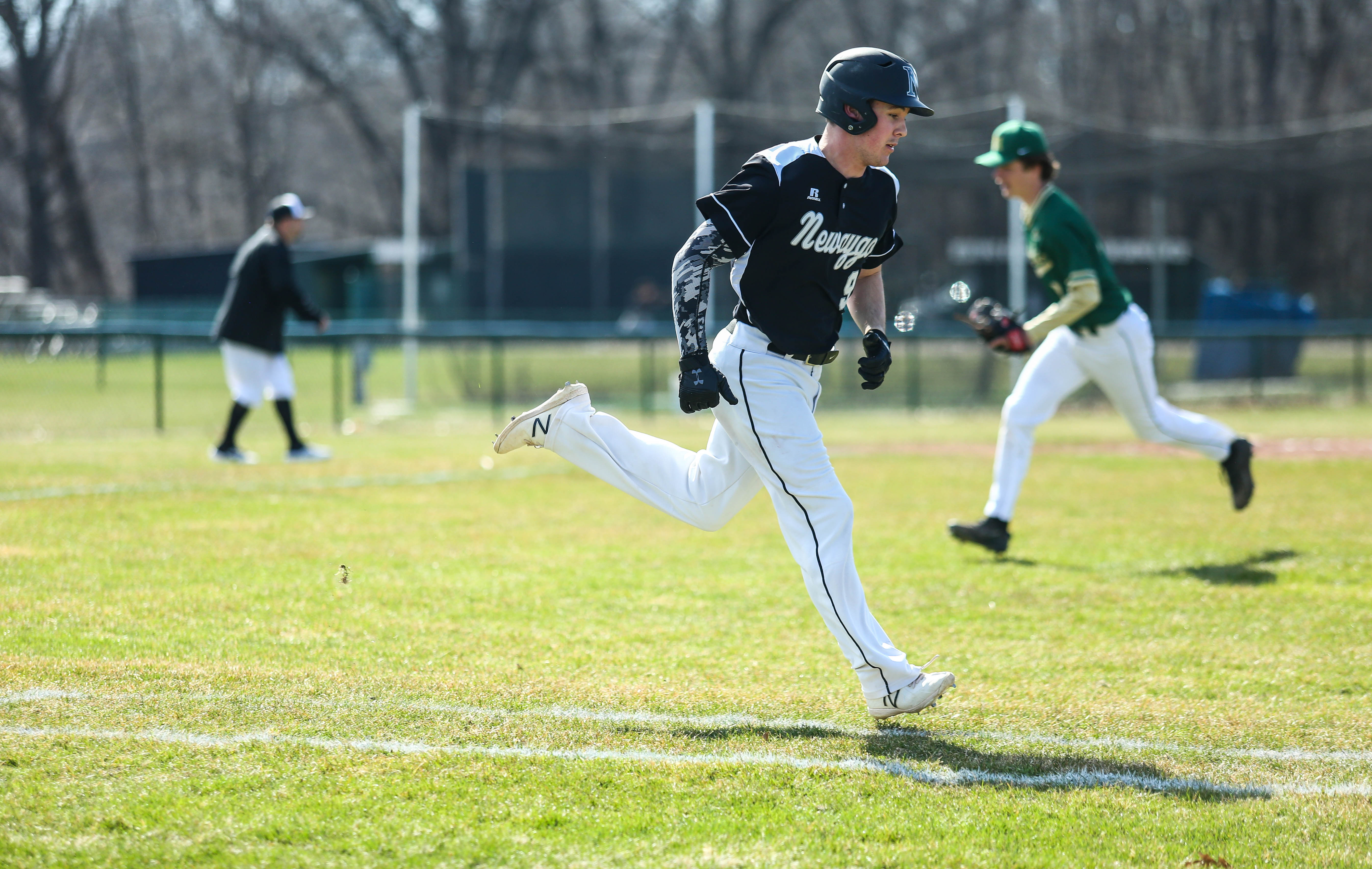 Muskegon Catholic Central baseball beats Newaygo, 12-10 - mlive.com