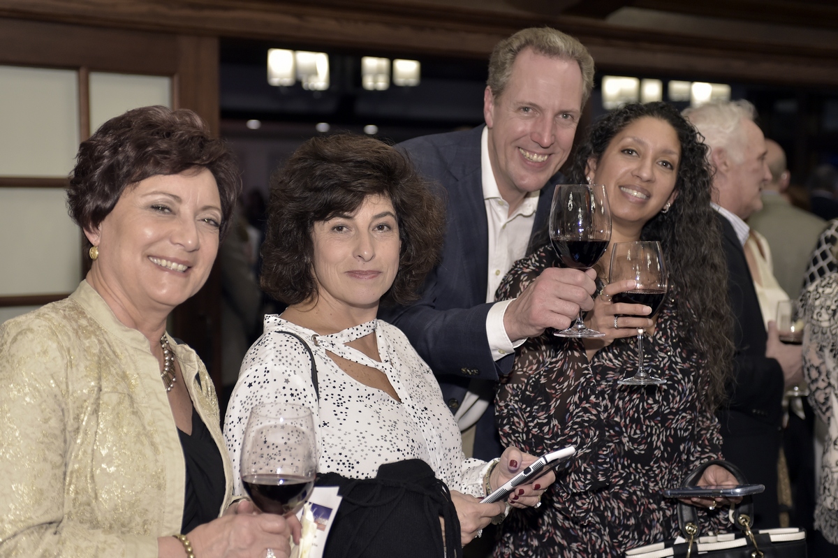 Seen@ the 8th Annual ‘Swish Night’ hosted by the Make-A-Wish ...