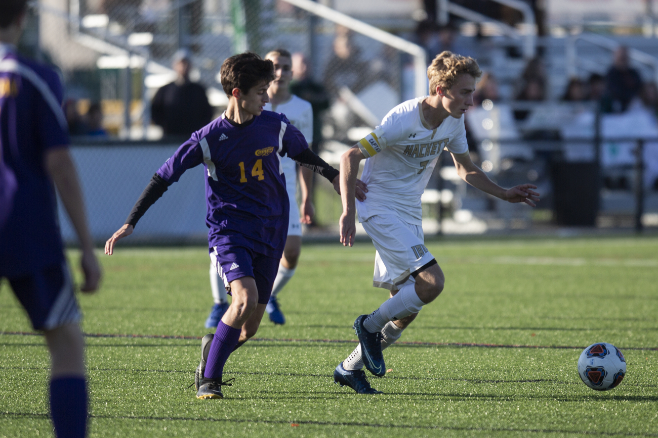 Kalamazoo Hackett races past Kalamazoo Christian to advance to regional ...