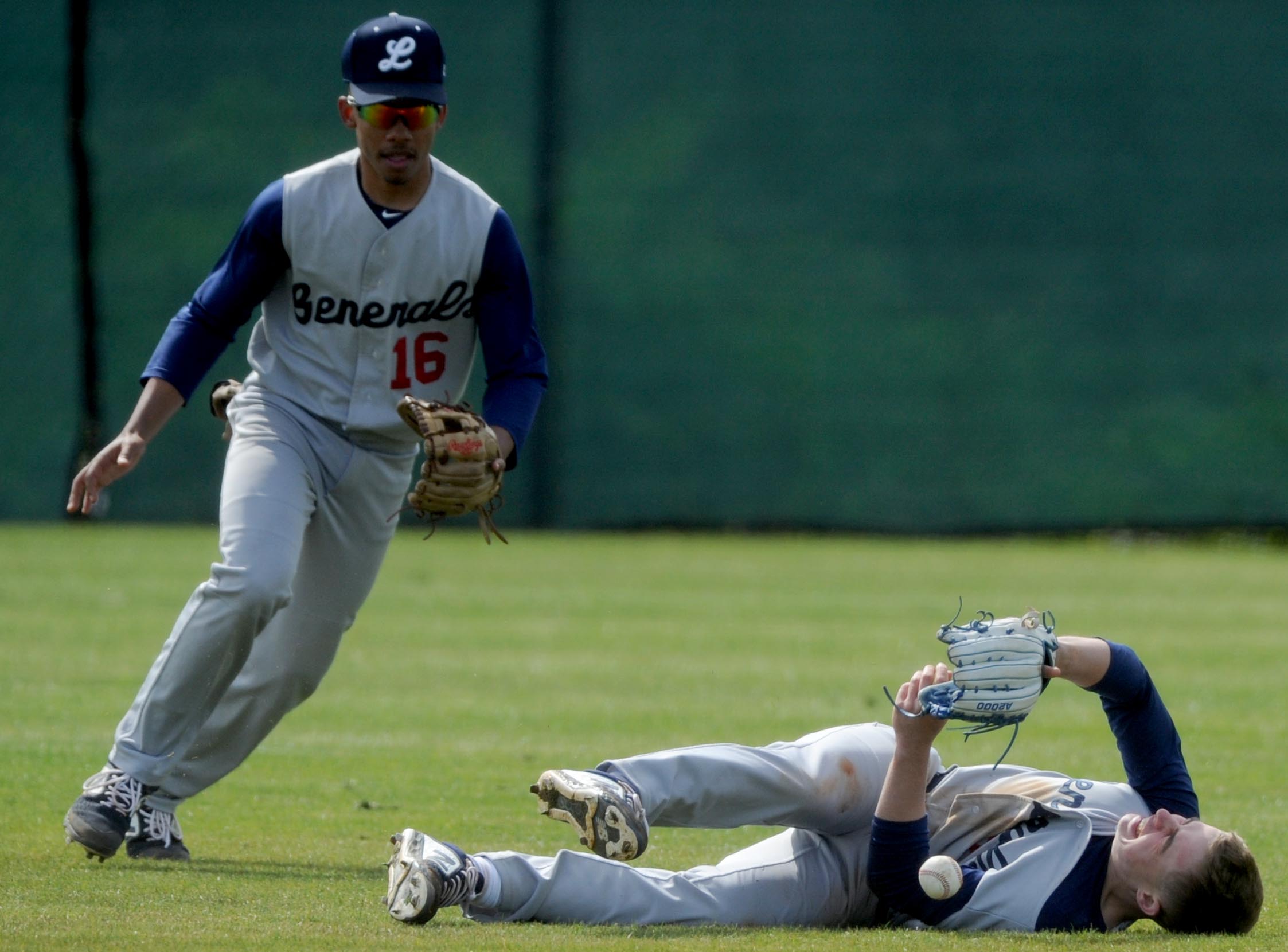 Lee-Huntsville vs. Jemison baseball - al.com