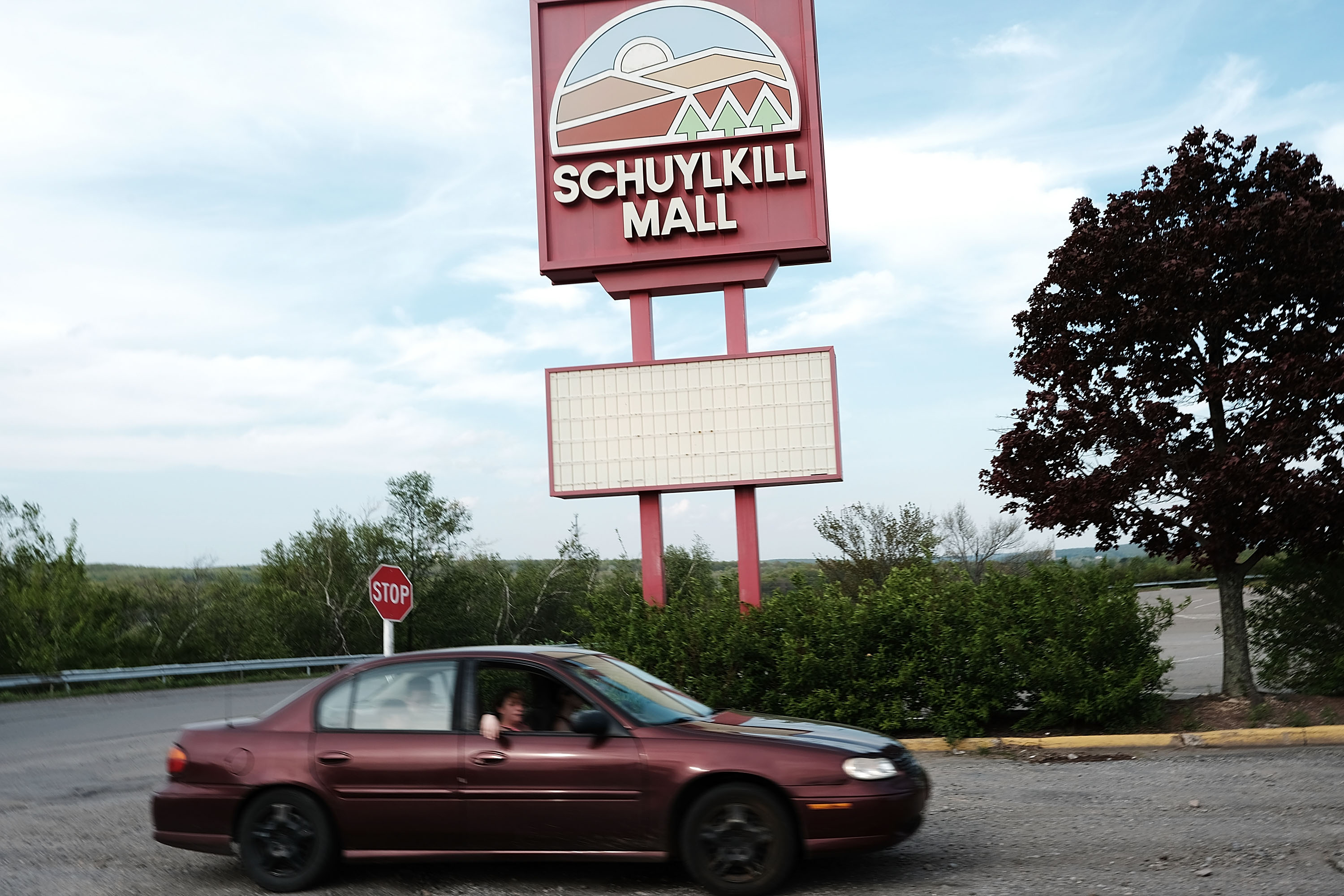 Schuylkill Mall shortly before its closure - pennlive.com