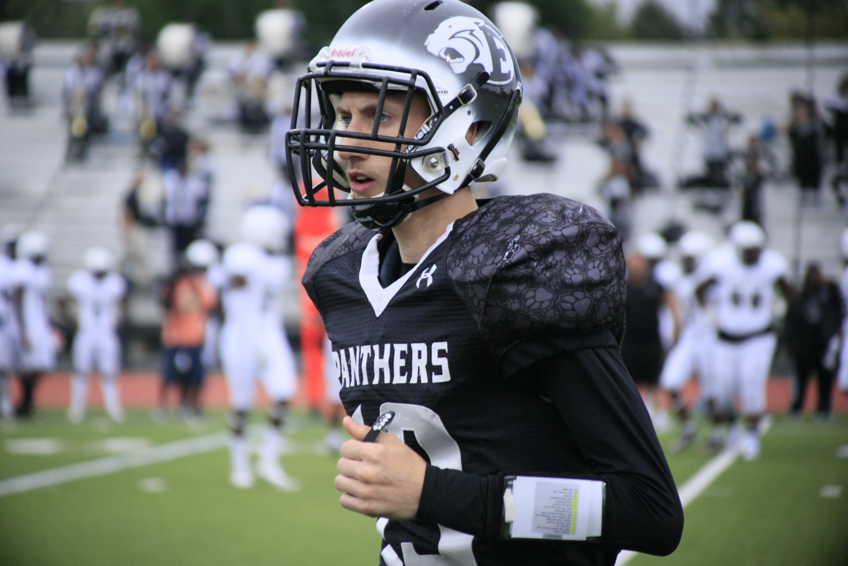 Harrisburg defeats CD East Saturday in football - pennlive.com