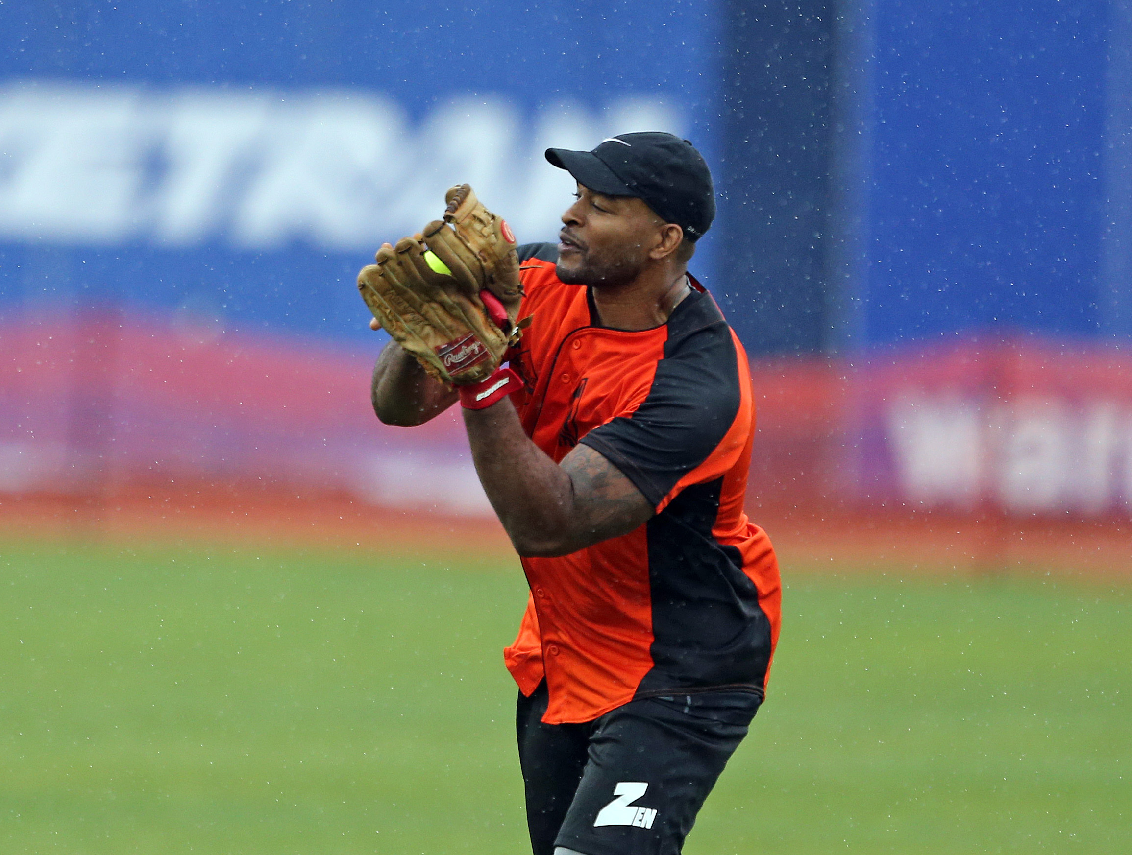 Jarvis Landry hosts Jarvis Landry Celebrity Softball Game - cleveland.com