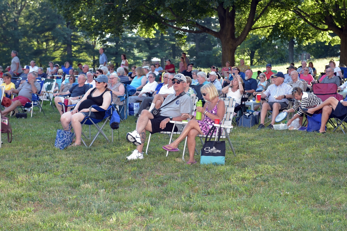Seen@ the Springfield Armory Simply Swing big band concert - masslive.com