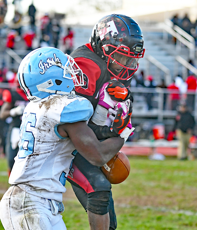 Notre Dame Football defeats Trenton Central 48-7 to complete an ...