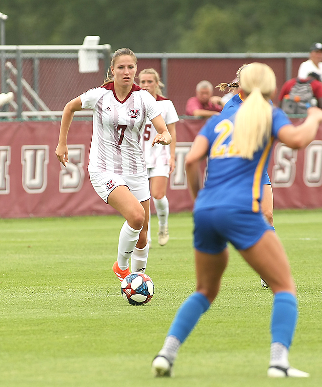 UMass Women's Soccer vs Pittsburgh 9/1/19 - masslive.com