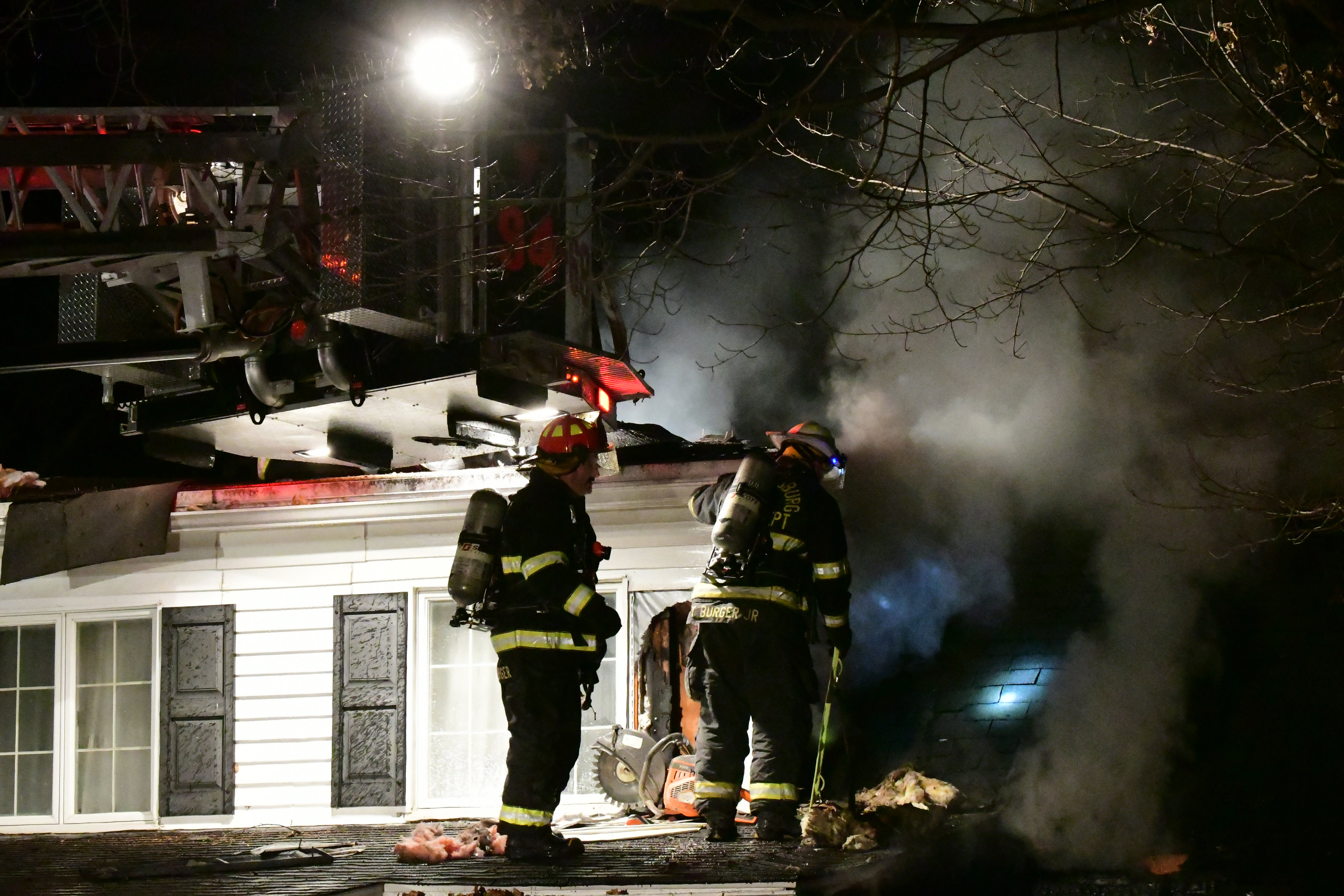 Fire breaks out at 720 Metz St., Phillipsburg - lehighvalleylive.com