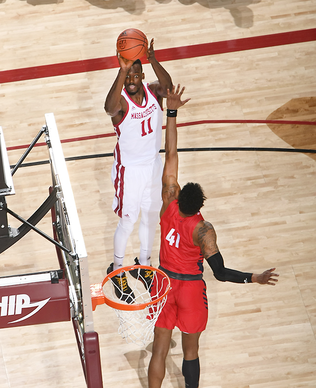 UMass Men's Basketball vs Duquesne 1/25/20 - masslive.com
