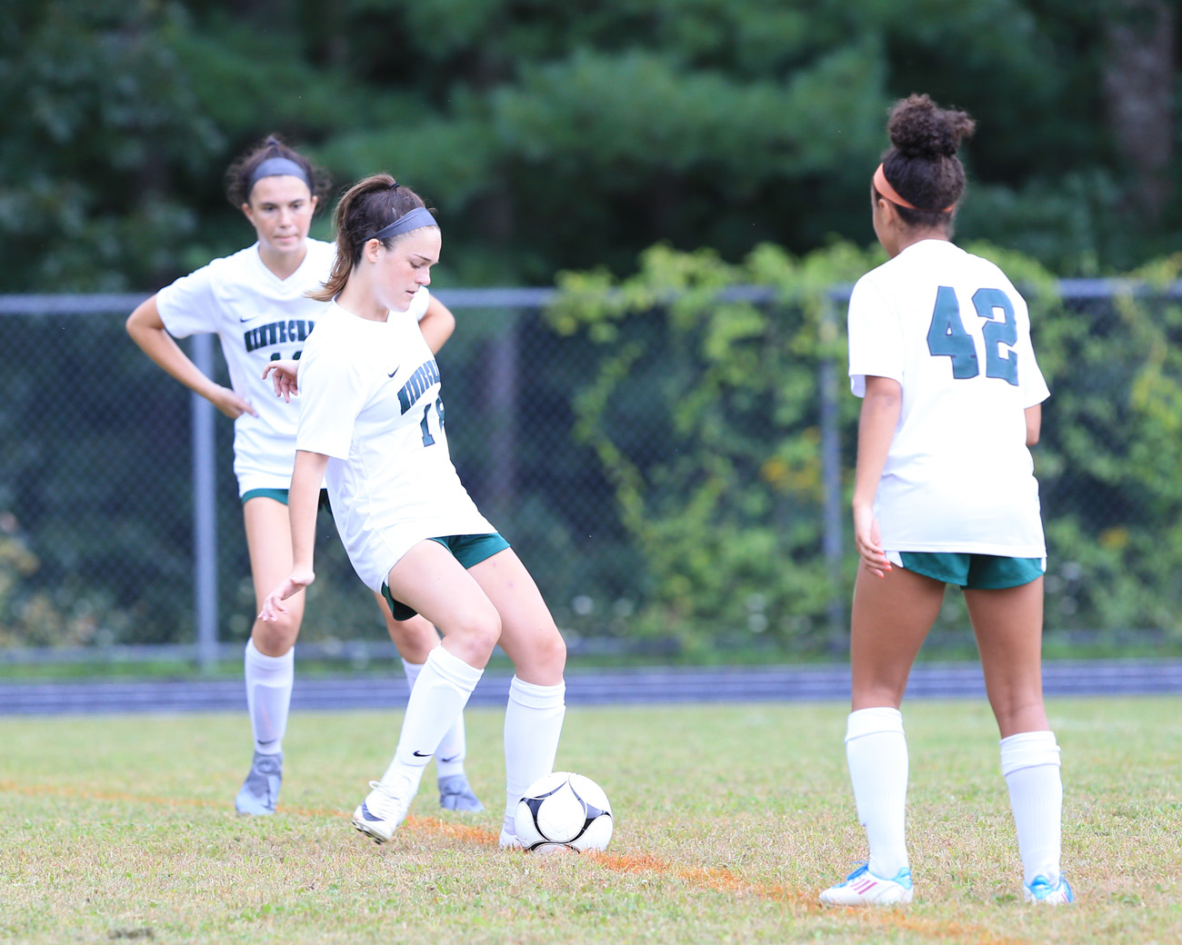 Minnechaug vs Belchertown Soccer - masslive.com