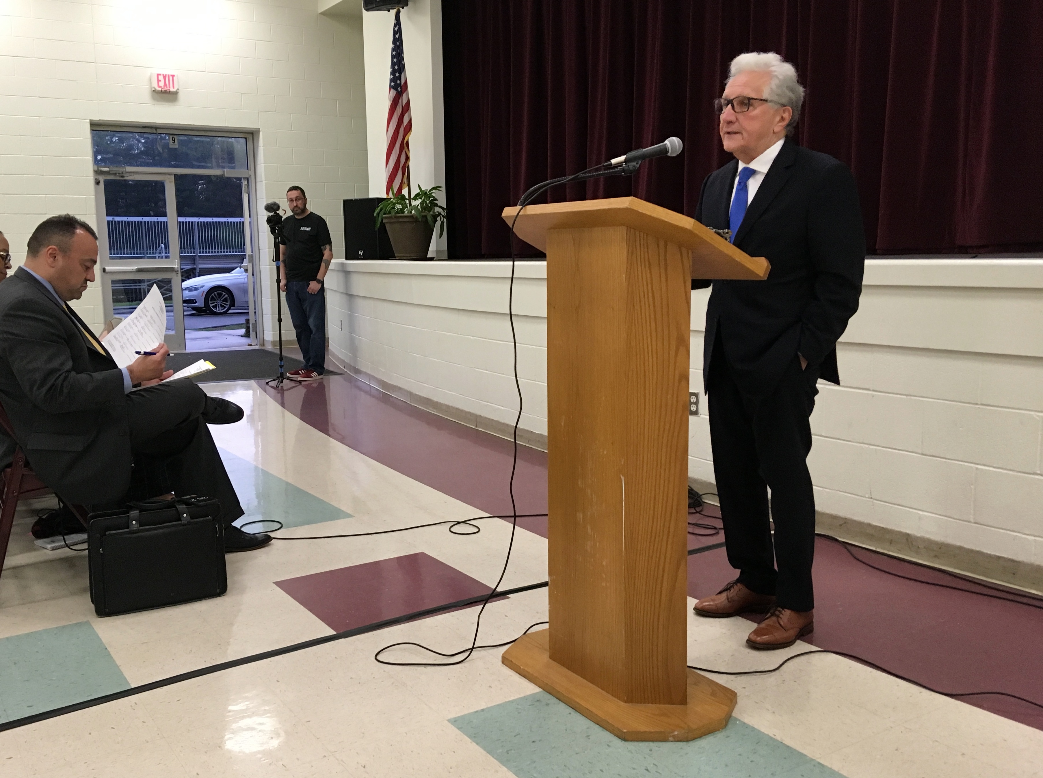 Sabis Charter School Board of Trustees debates the future of the school ...