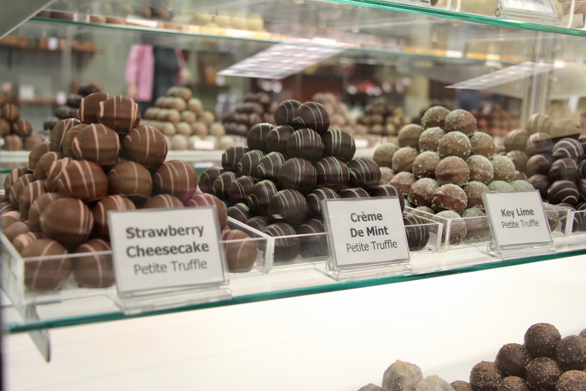 Take a factory tour of Green Mountain Chocolate Co. in Hopedale ...