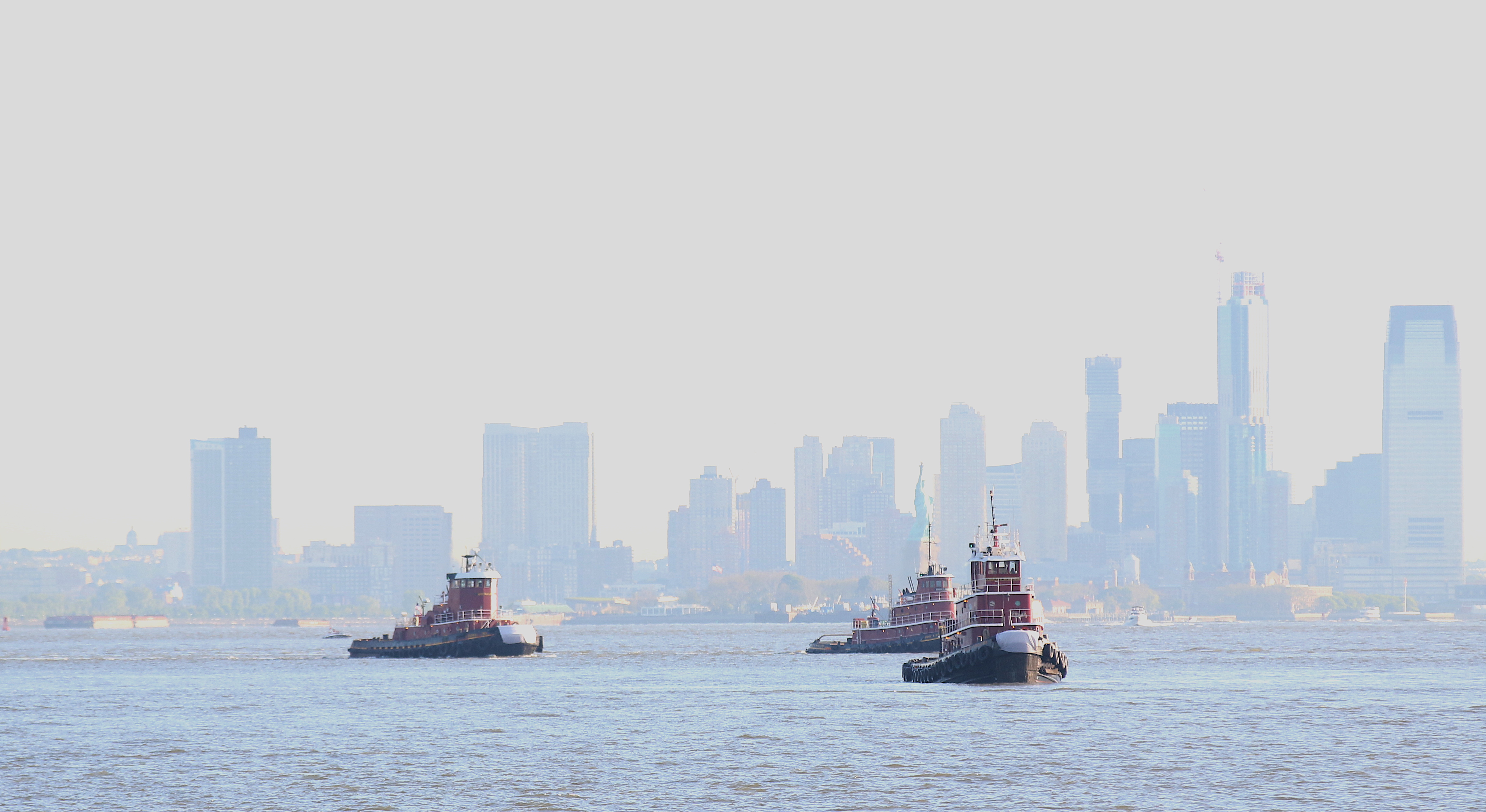 Fleet week 2019 kicks off with a beautiful Parade of Ships - silive.com
