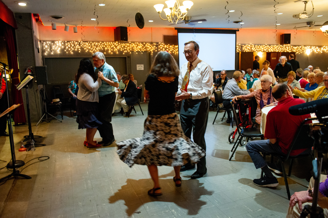 Memorial for Ann Arbor jazz musician Paul Klinger at Zal Gaz Grotto ...