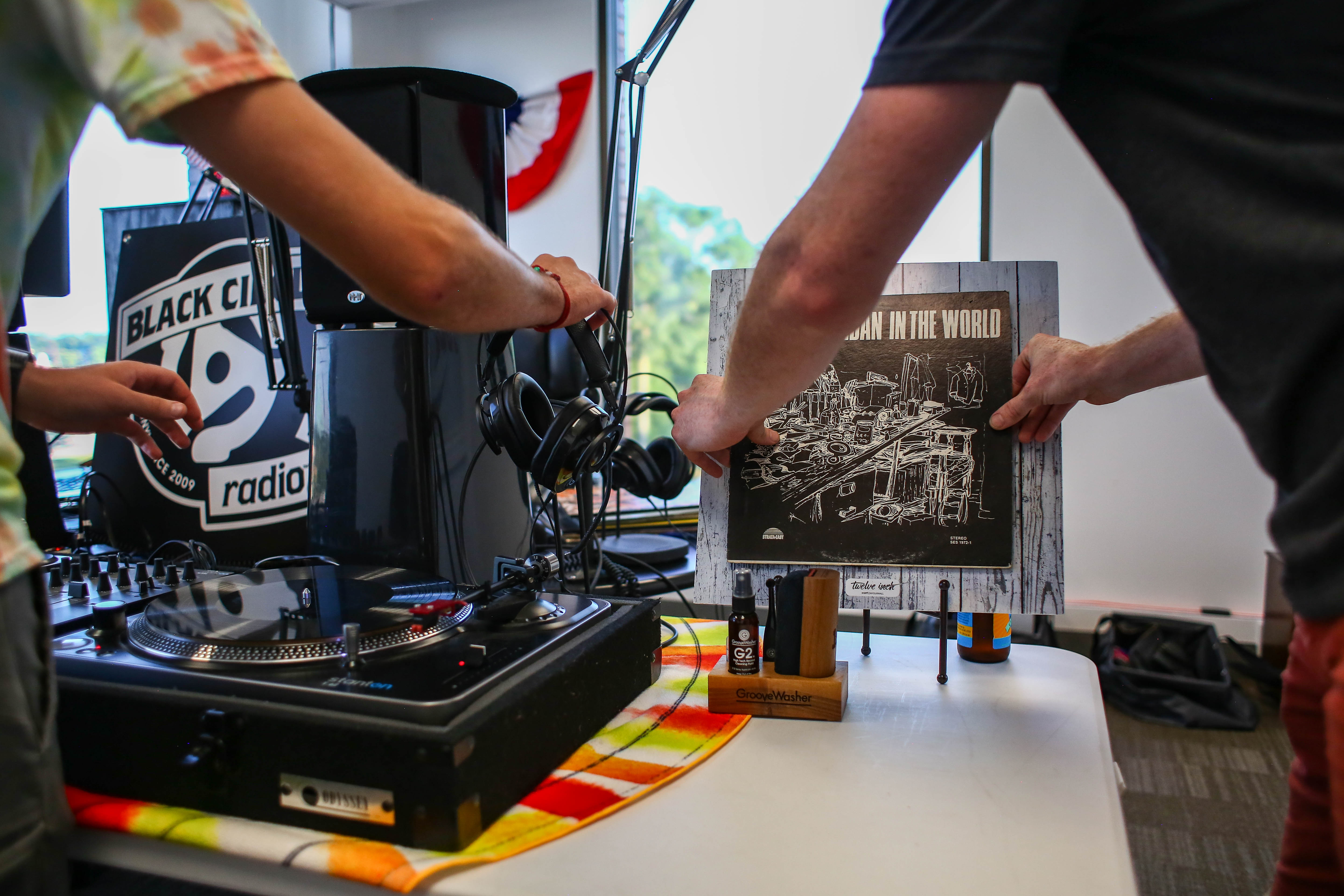 Radio show offers unique sound by playing only vinyl records - mlive.com