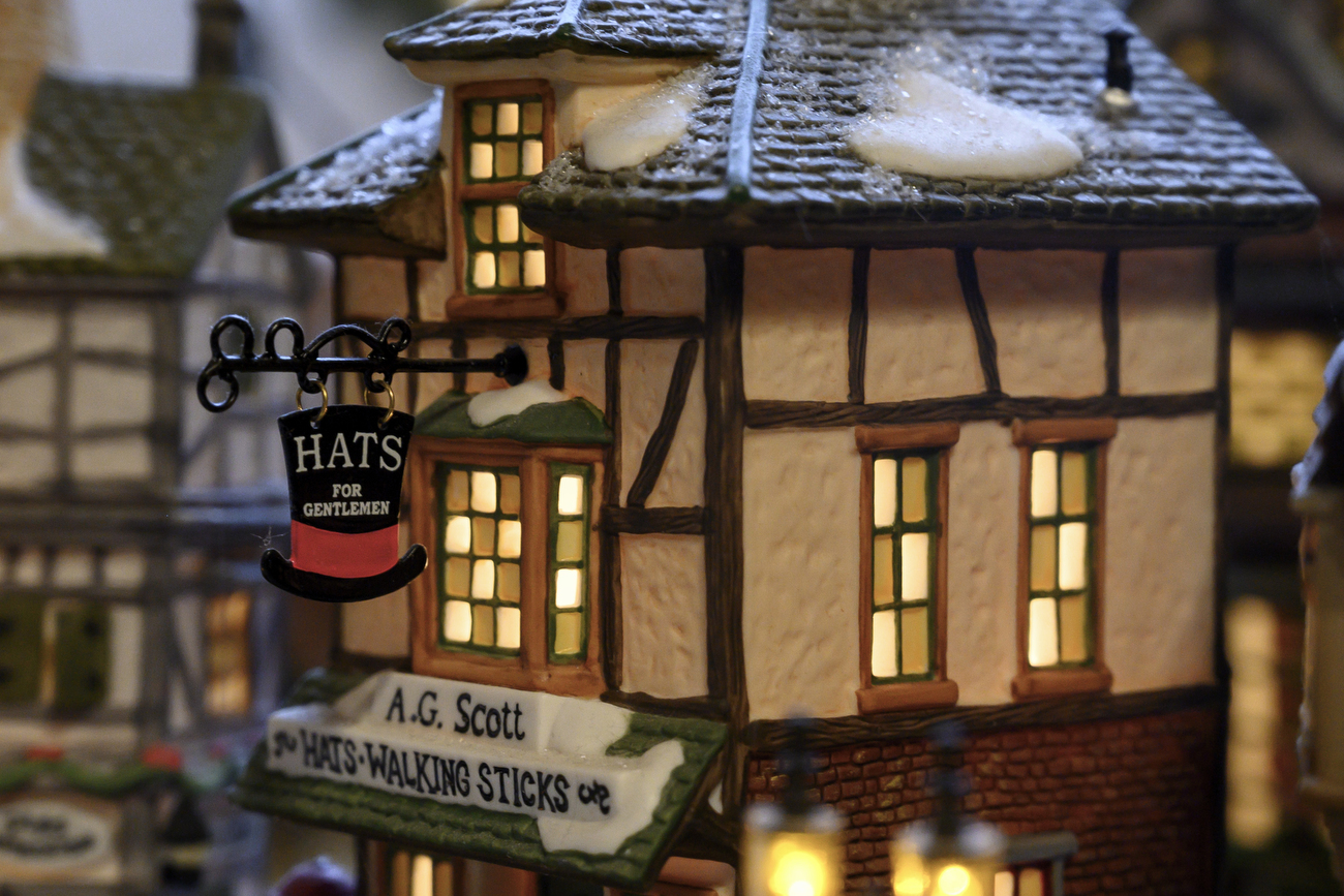 Plymouth woman builds enormous Dickensian model village display over ...