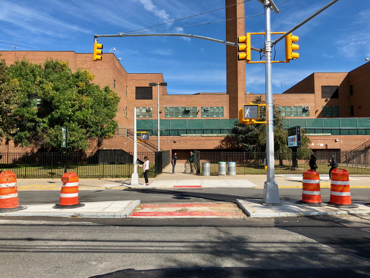 New light installed at entrance of New Dorp High School - silive.com