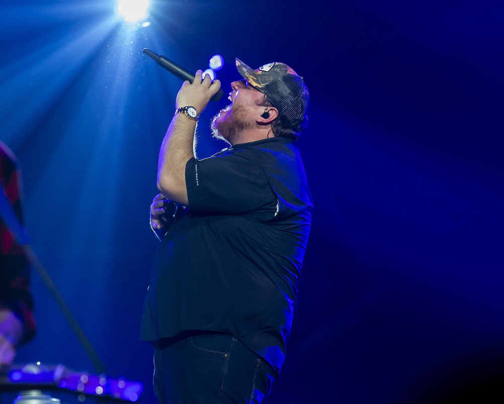 Luke Combs performs at the Giant Center - pennlive.com