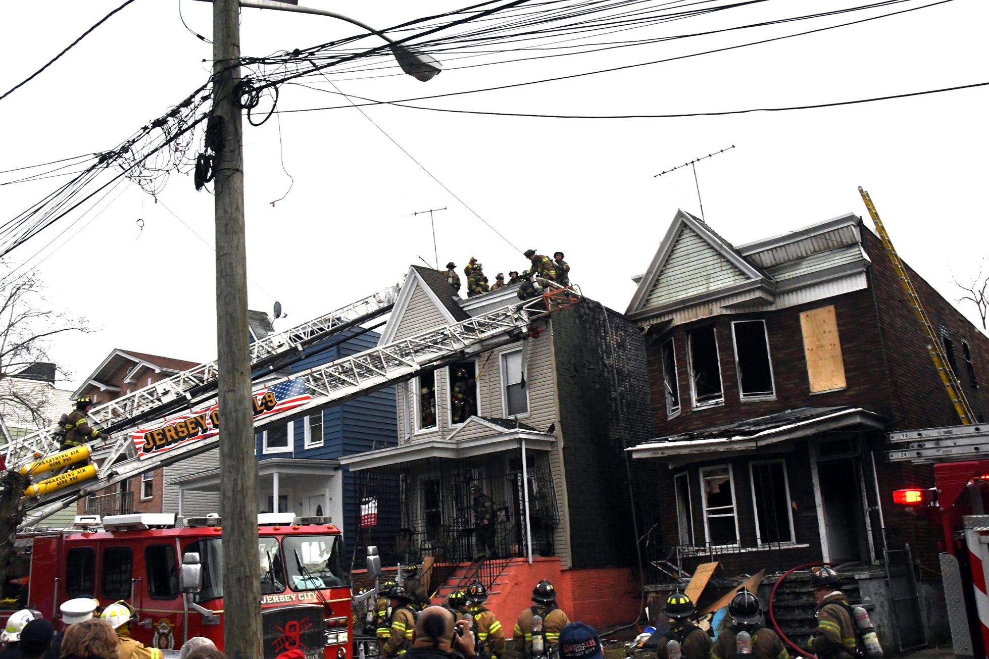 2-alarm blaze on Clinton Avenue, Jersey City, March 24, 2019 - nj.com