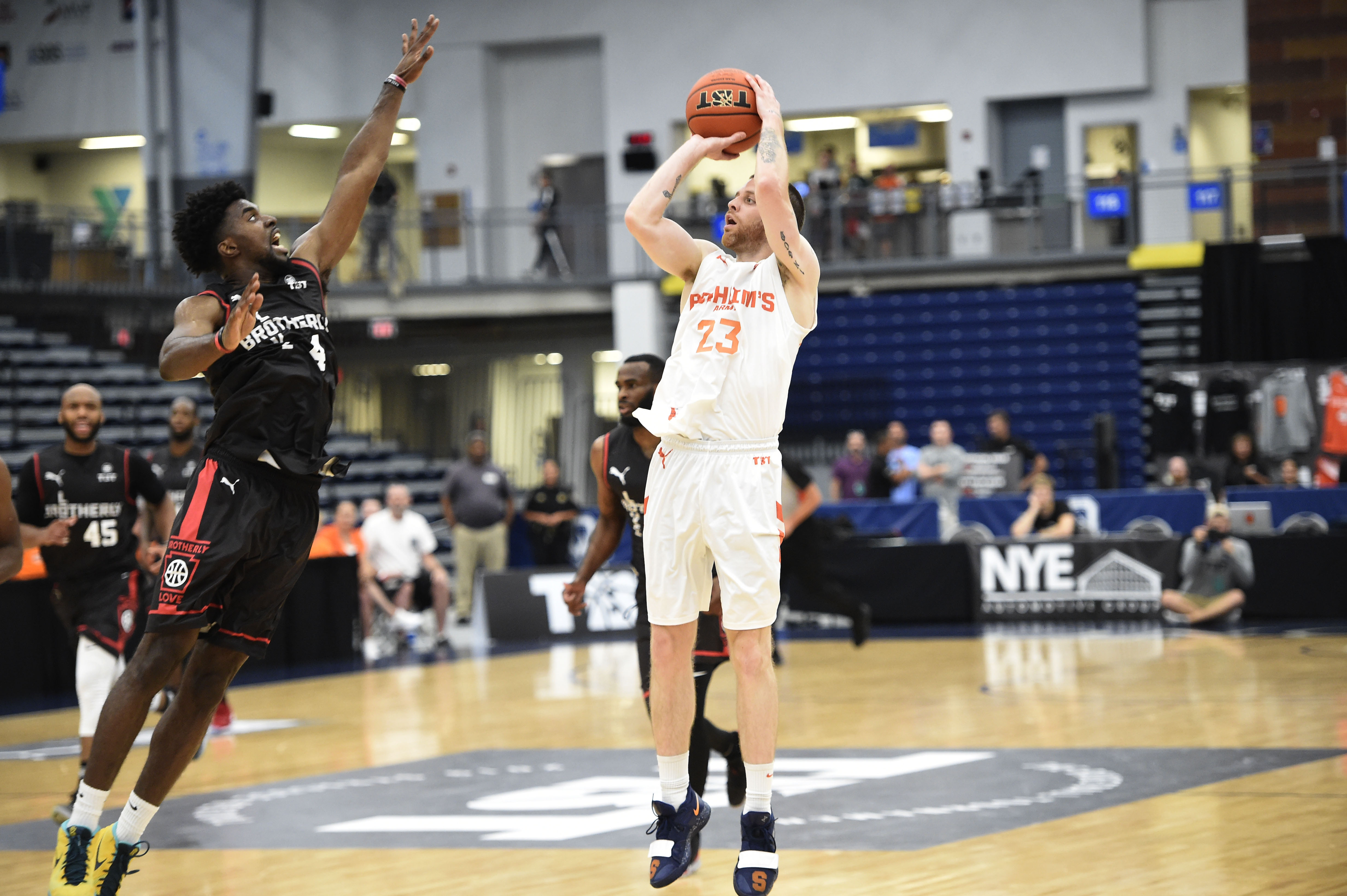 Boeheim's Army takes on Brotherly Love in TBT game at SRC Arena ...