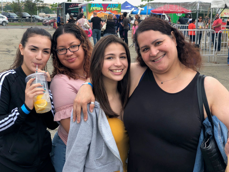 Food trucks at the Staten Island Mall - silive.com