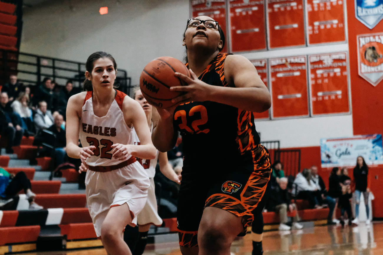 Flushing girls basketball defeat Linden 52-16 - mlive.com